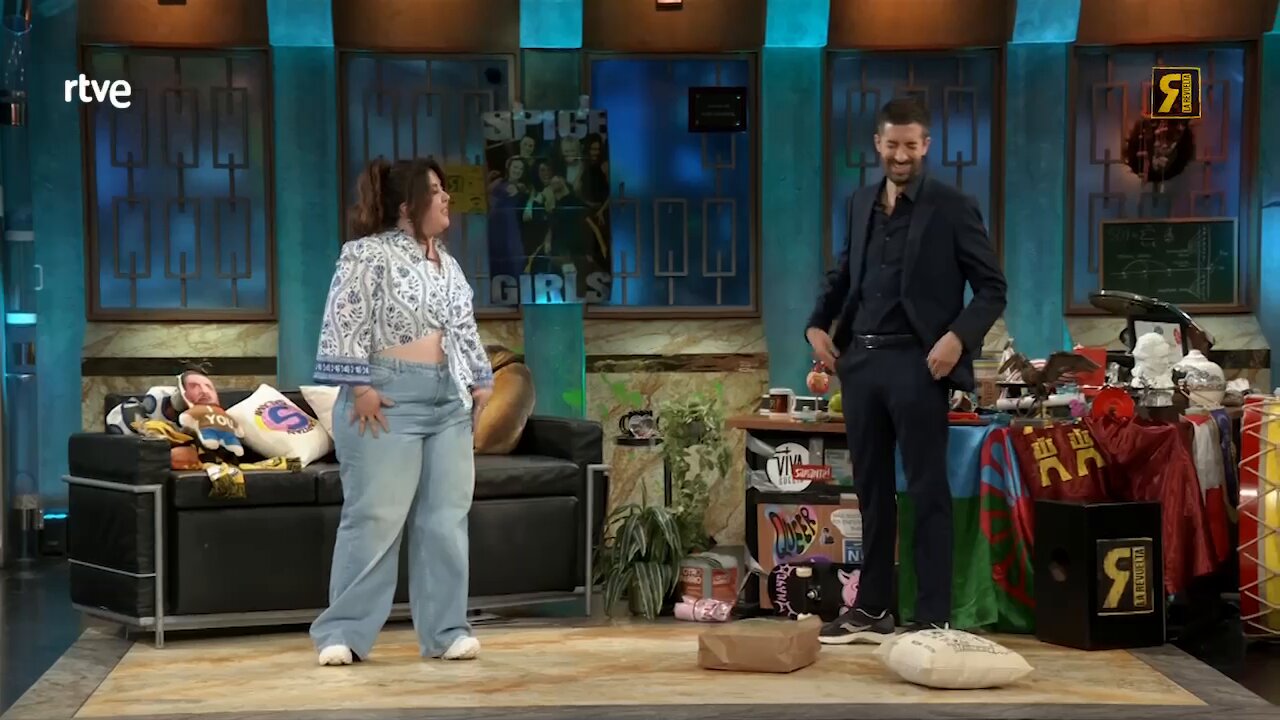 Lalachus, harta de recibir mensajes de odio: "Dejad de dar la chapa y ...