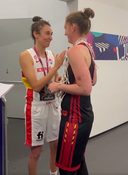 Emma Meesseman y Alba Torrens: una amistad de oro