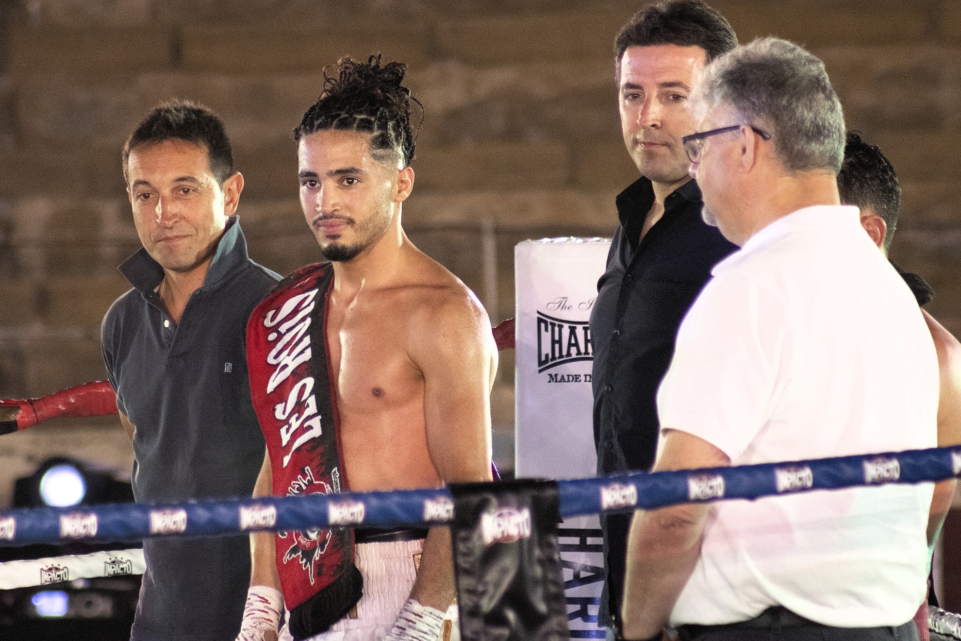 Mousa Mouhoub y Youcef Benmehani, los triunfadores en la velada ...