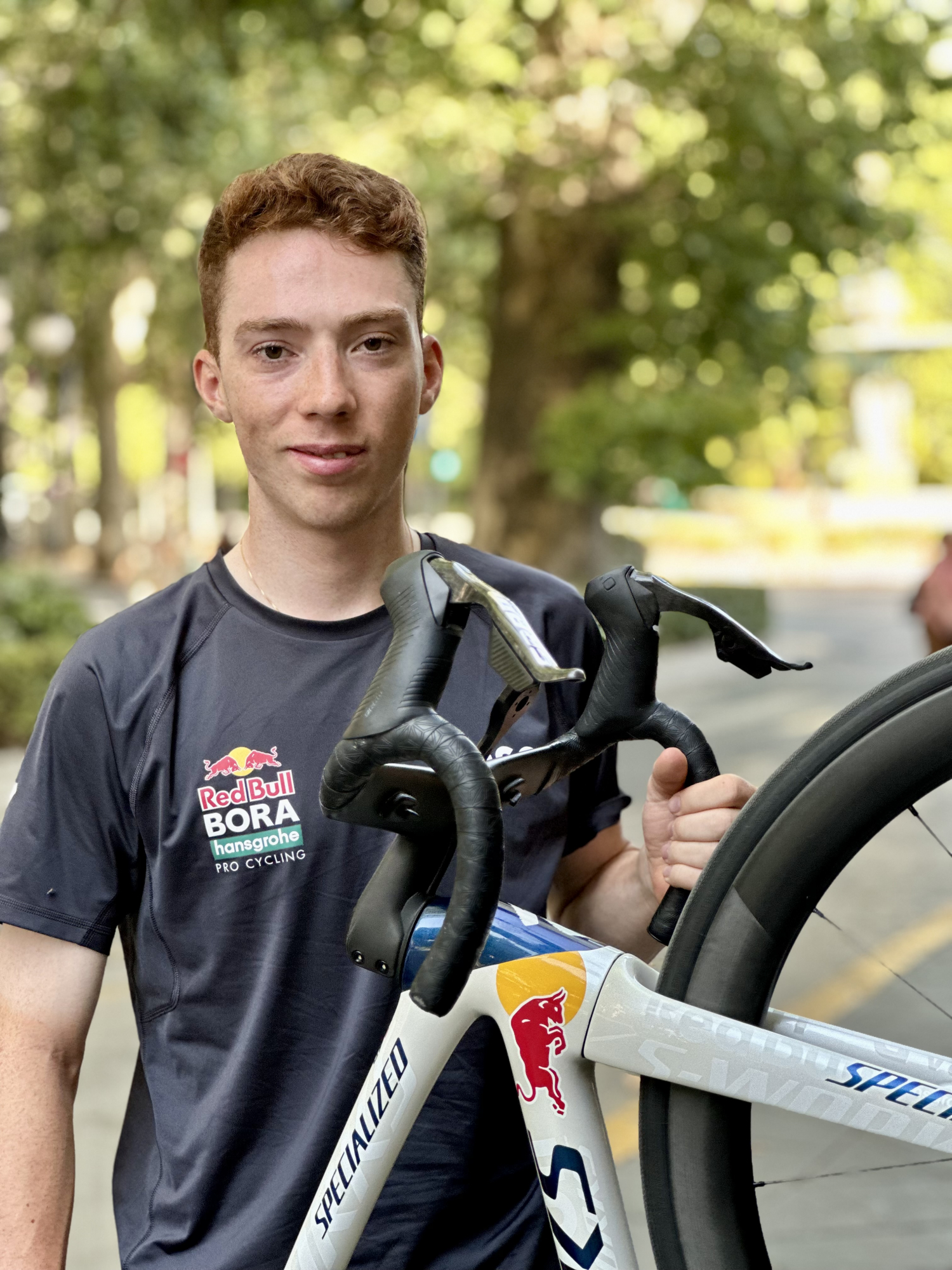 Roger Adrià: "El ciclismo actual no te permite despistarte: si lo haces ...