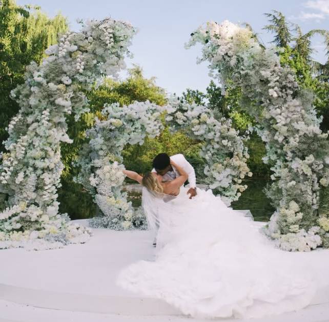 La ceremonia de boda entre Endrick y Gabriely... tras casarse en septiembre