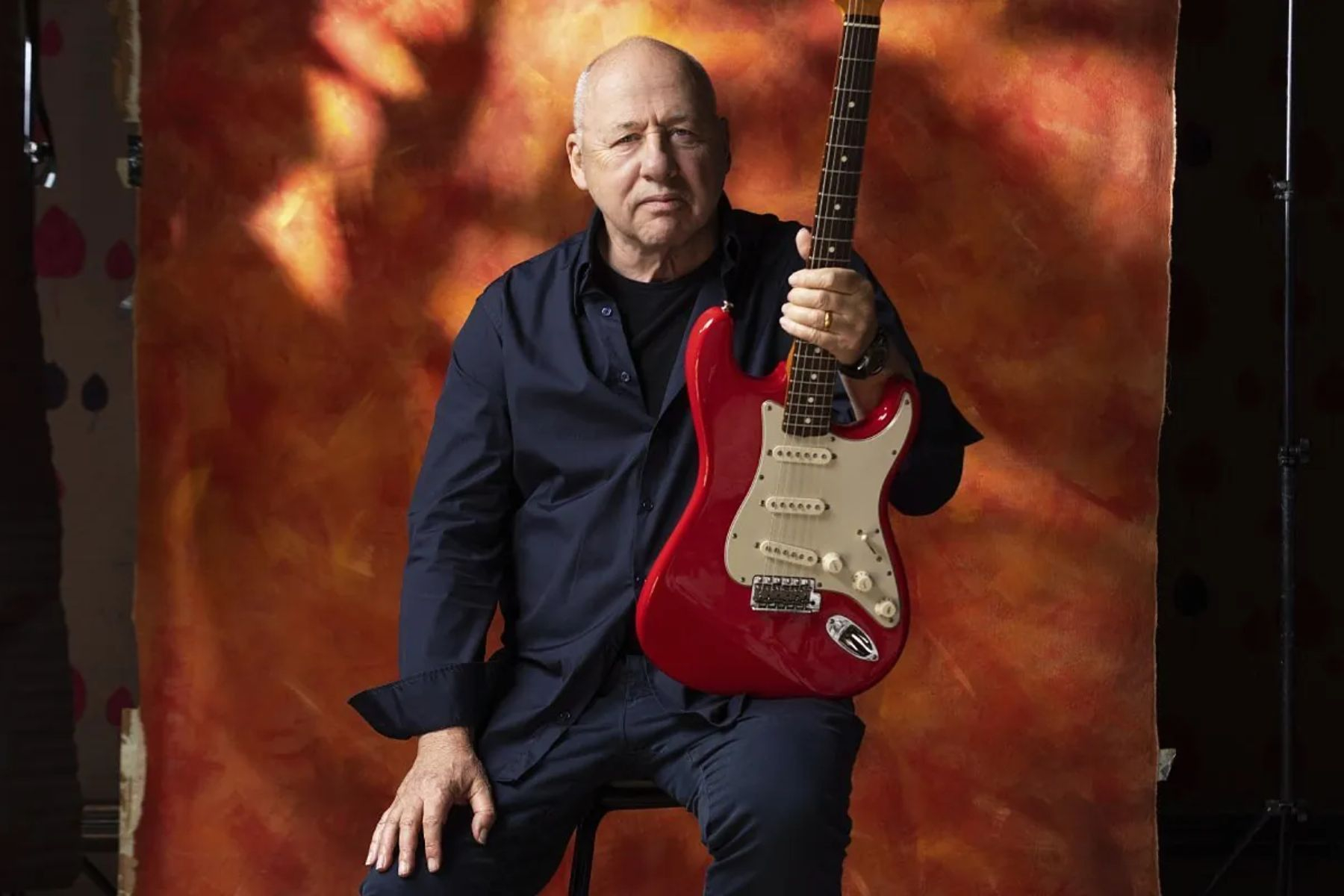 Mark Knopfler celebra el 25 aniversario de su álbum en solitario ...