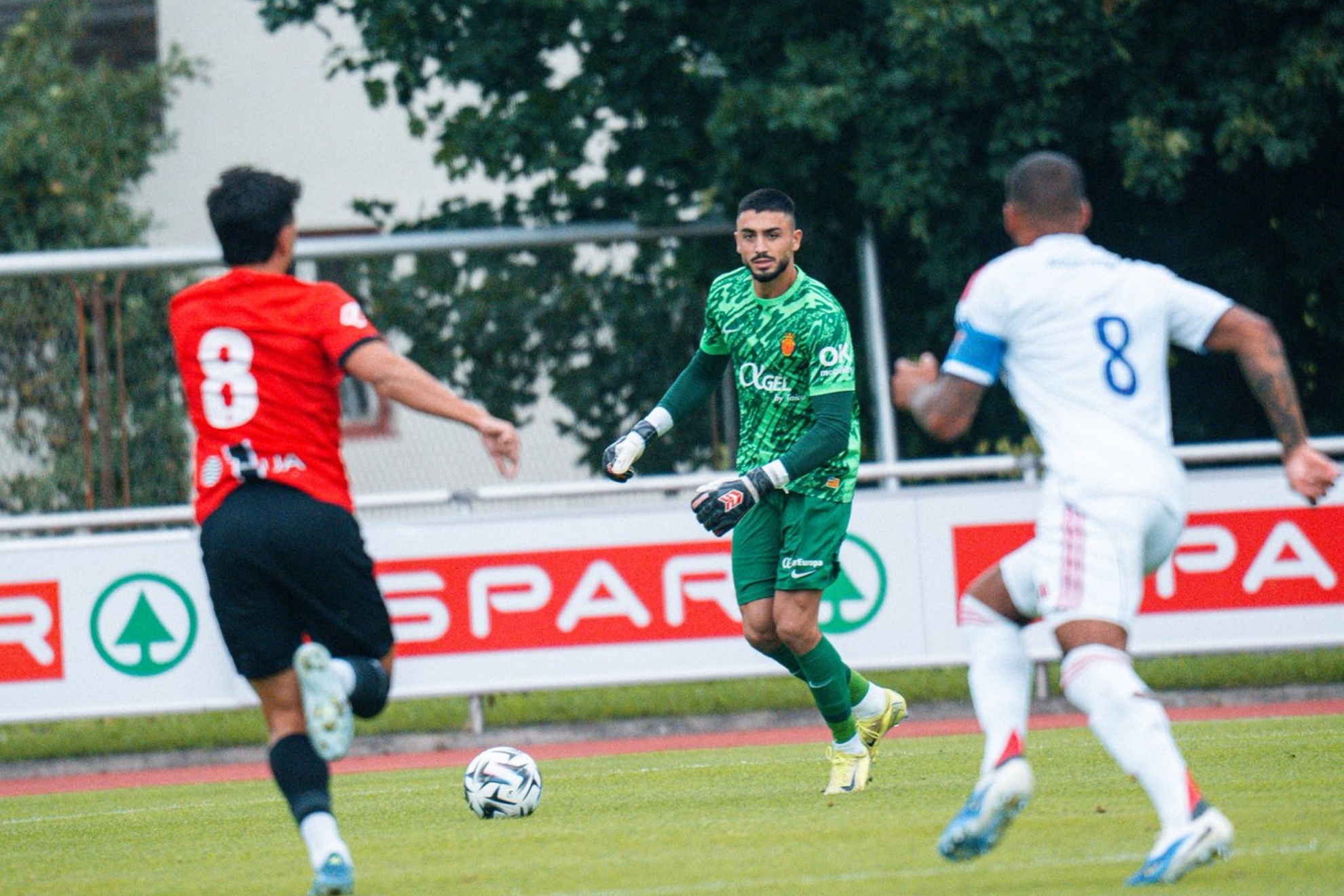 El Mallorca cae goleado contra el Lyon