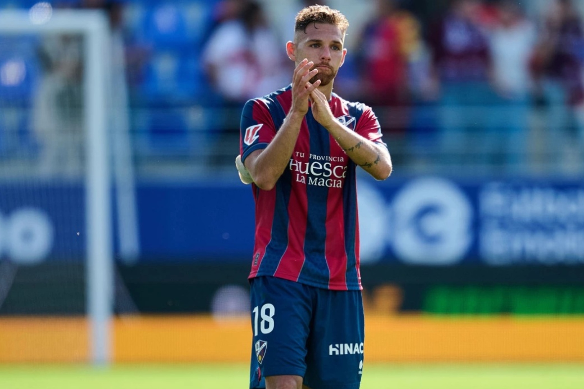 El Huesca traspasa a Diego González al Ceuta y allí busca un rol más ...