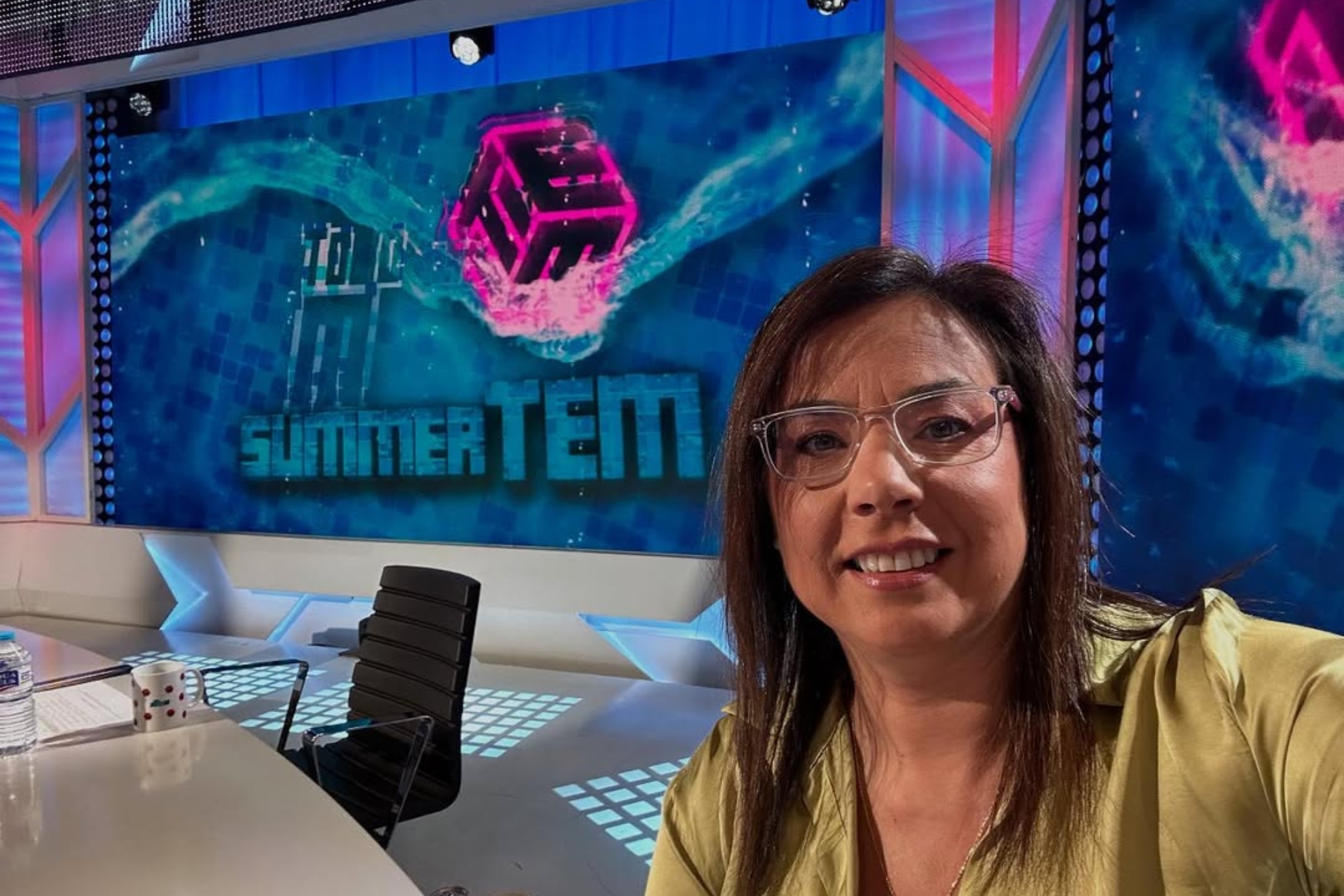 Risto Mejide bromea con Ana Vázquez: "Si no podéis legislar, ¿para qué ...