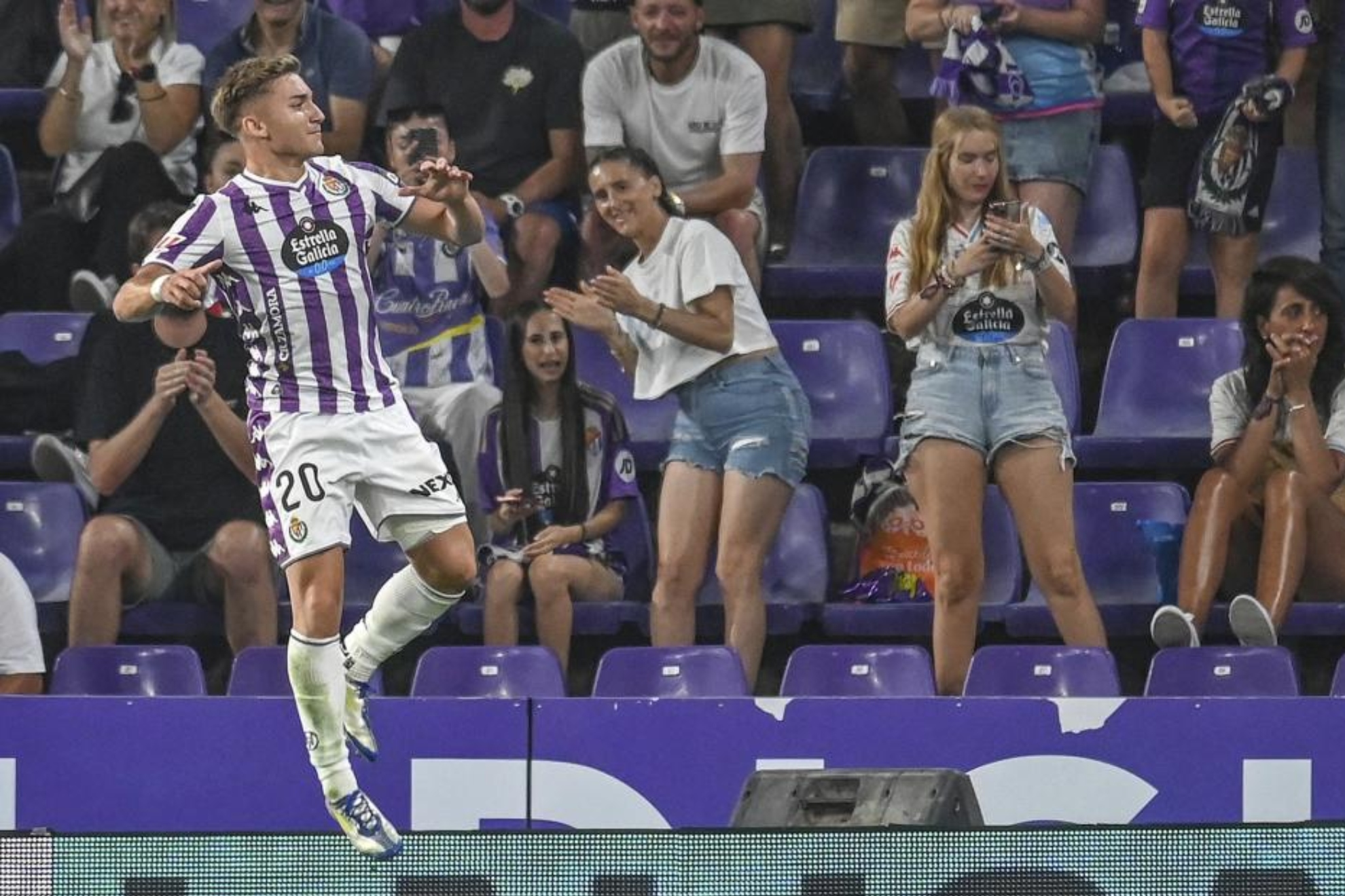 Chuki, el 'diabólico' atacante del Valladolid, que se estrenó a lo grande