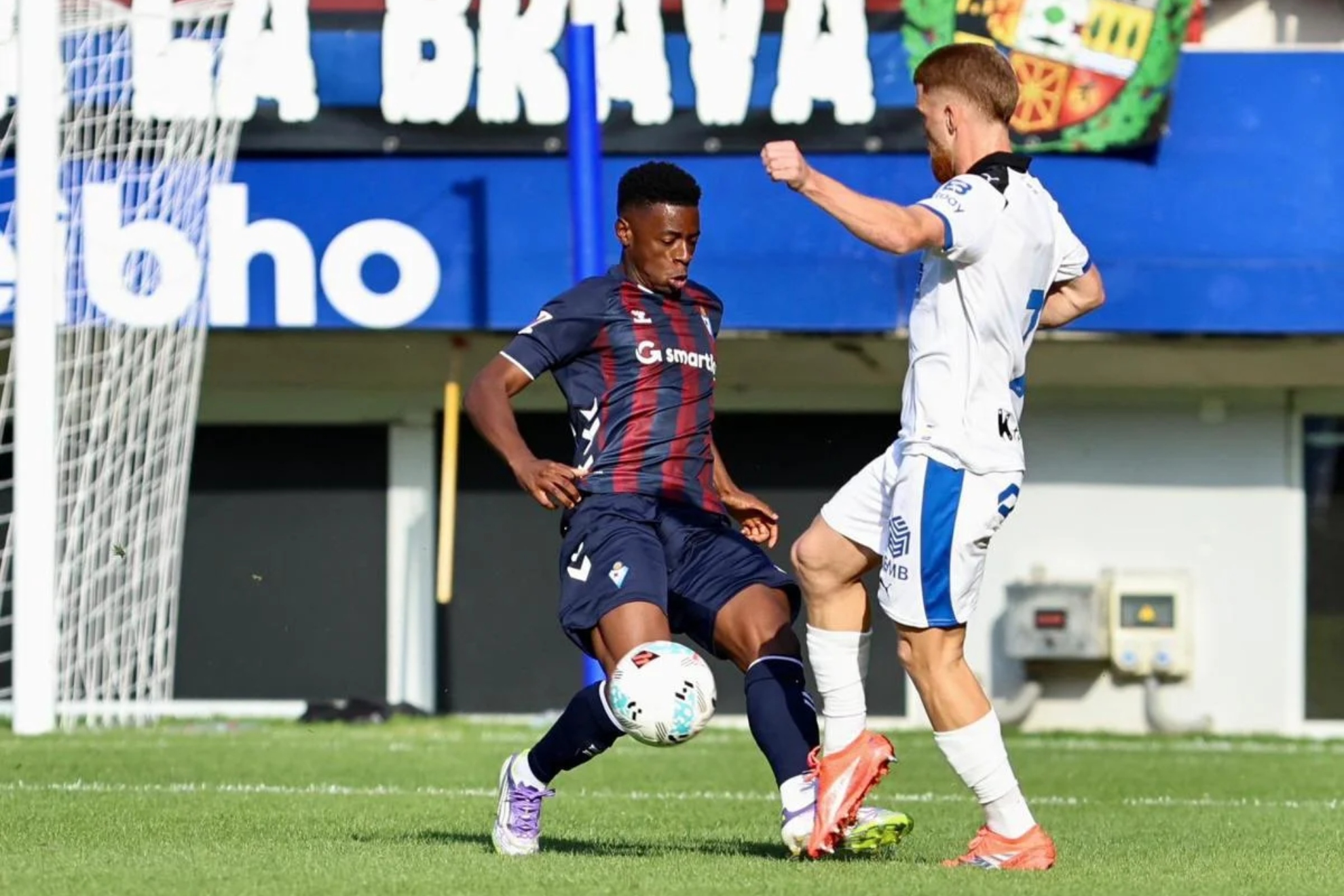 Buta arranca con fuerza