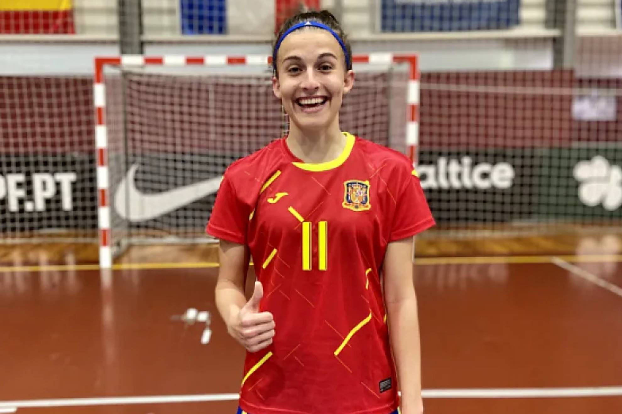 La vuelta de María Sanz, la gran novedad en la lista de Clàudia Pons