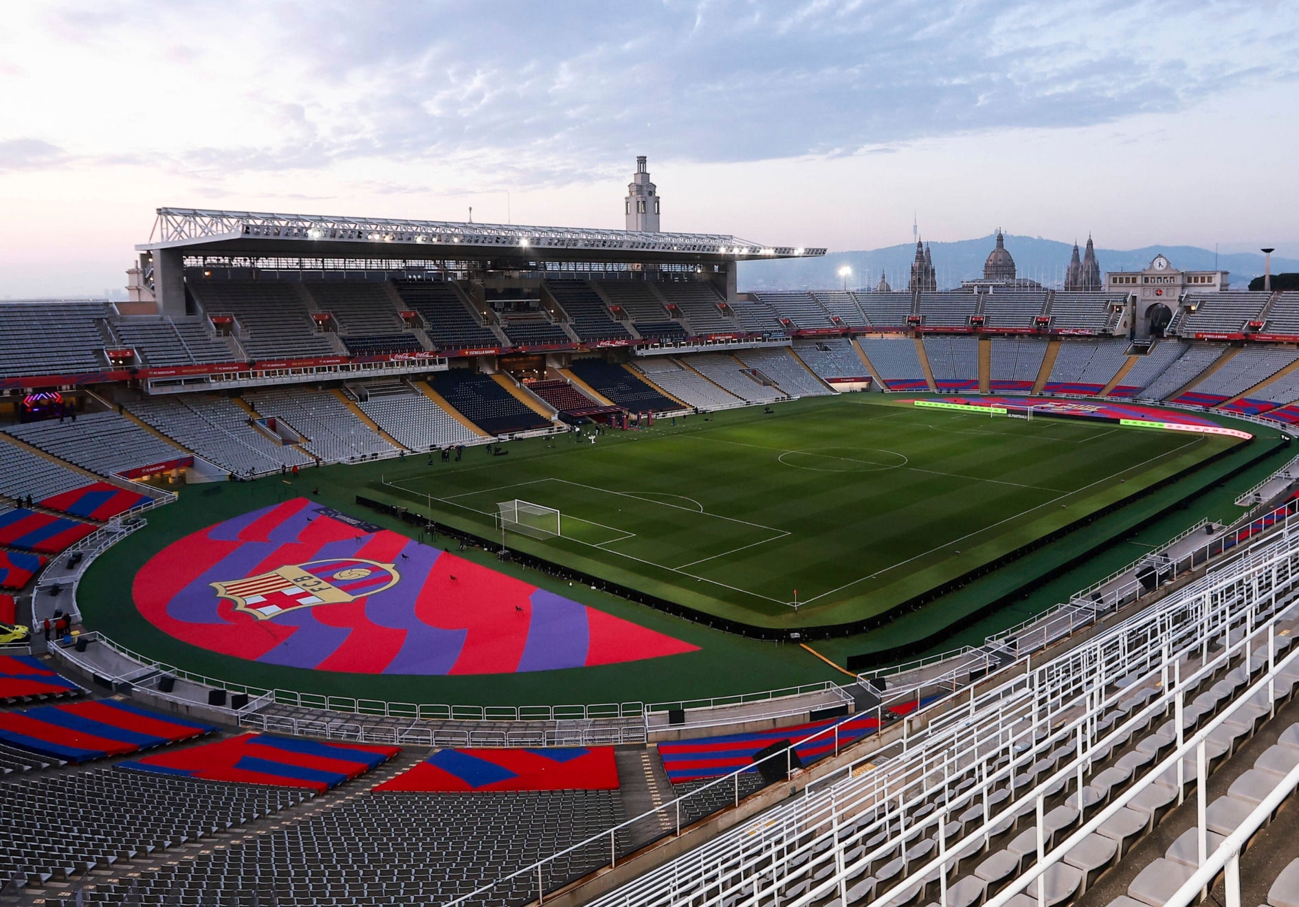 Oficial: el Barcelona jugará ante el PSG en Montjuïc