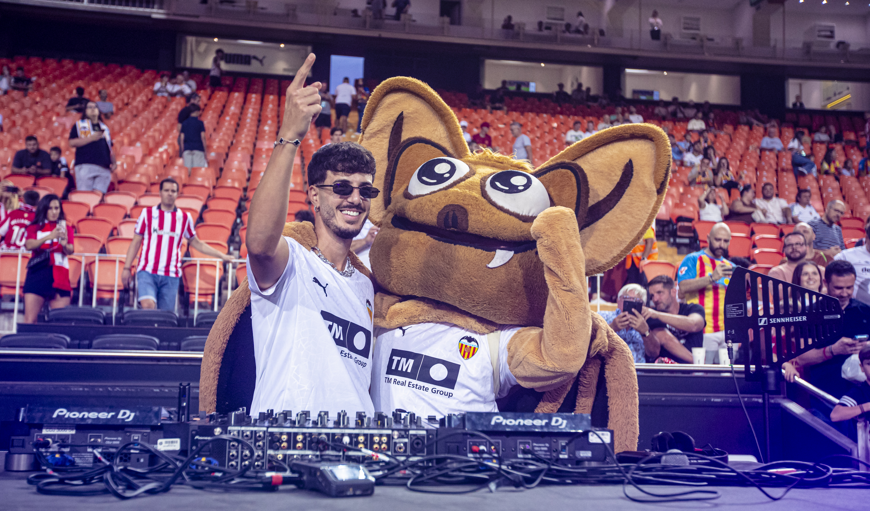 El épico show de DJ Wade en Mestalla que hizo historia en LaLiga