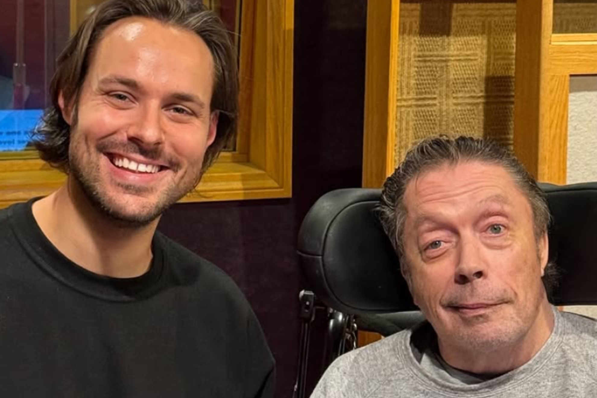 El actor Tim Curry habla sobre las graves secuelas que le dejó el ...