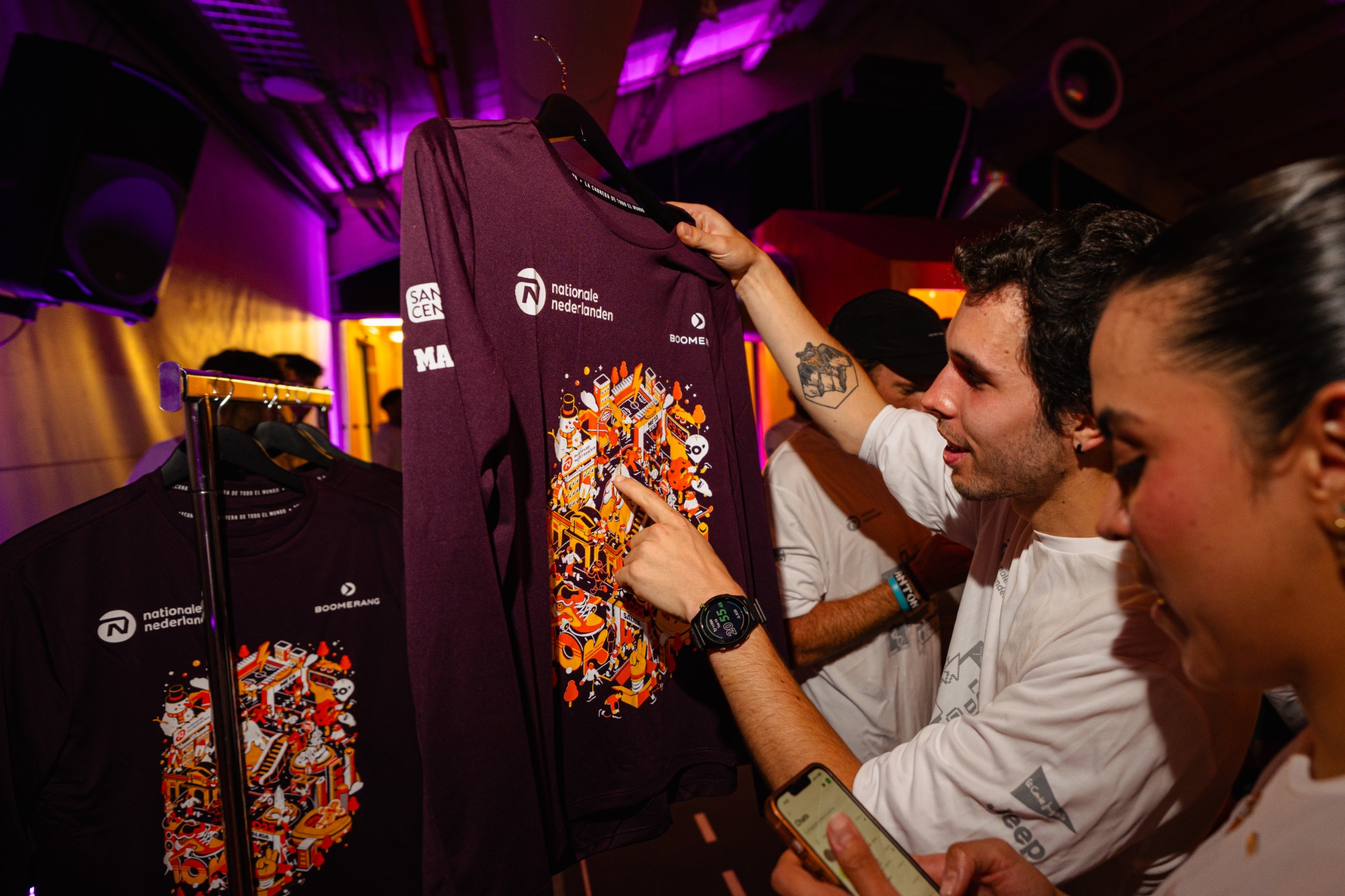 Se presenta la camiseta 2025 de la Nationale-Nederlanden San Silvestre Vallecana