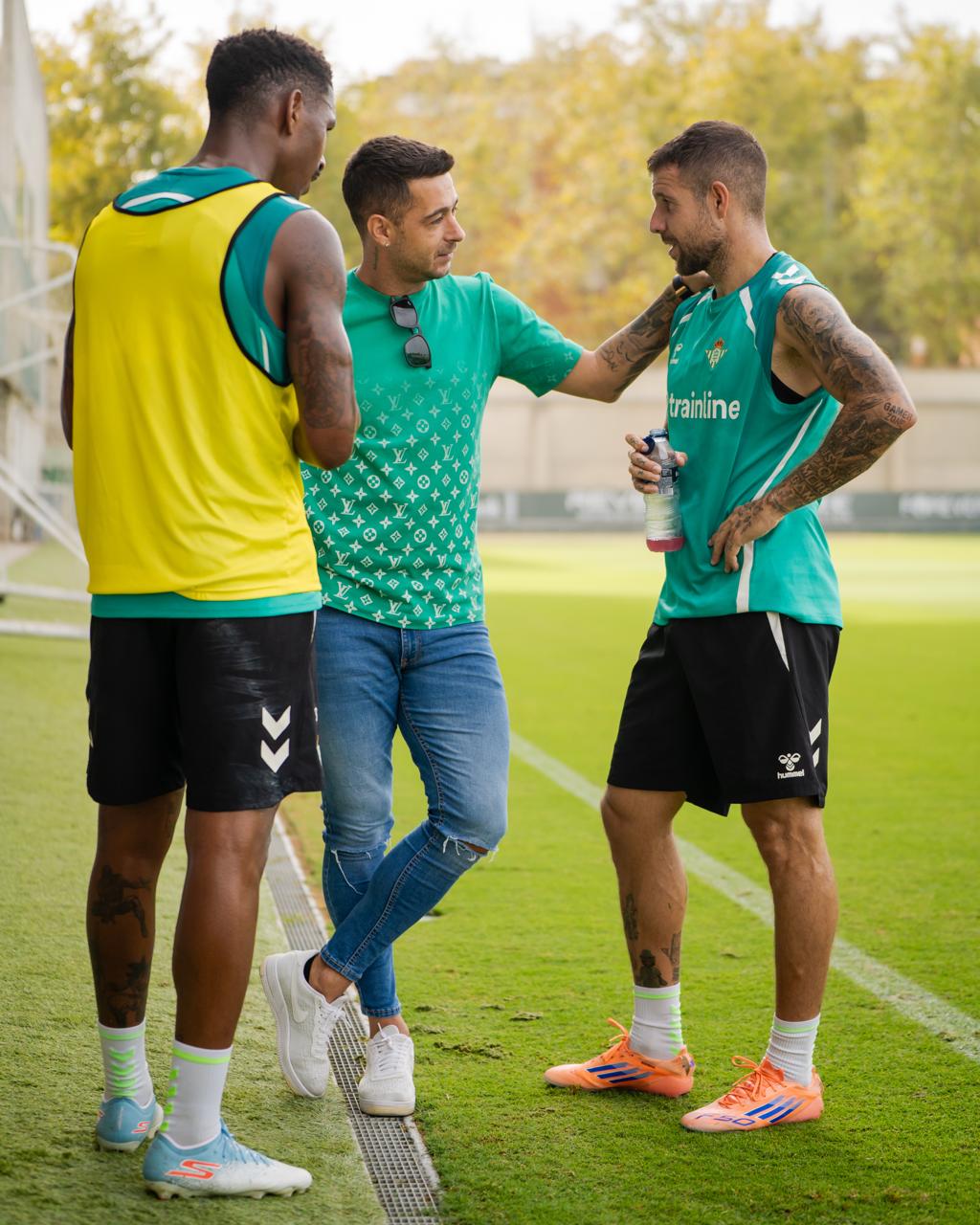 Sergio León 'espía' al Betis dos semanas antes de su duelo copero
