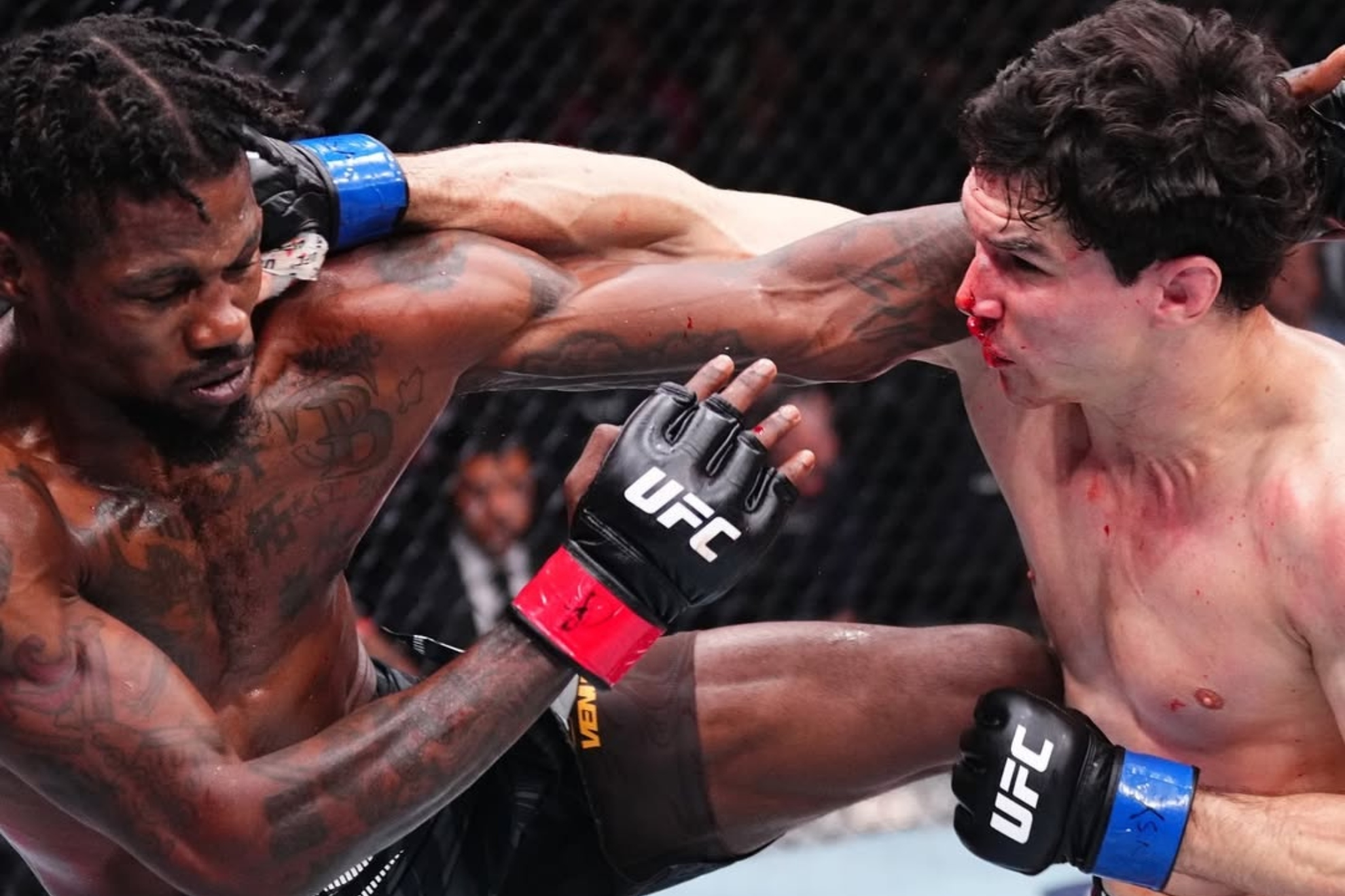 Brendan Allen obliga a De Ridder a tirar la toalla y da la sorpresa en ...