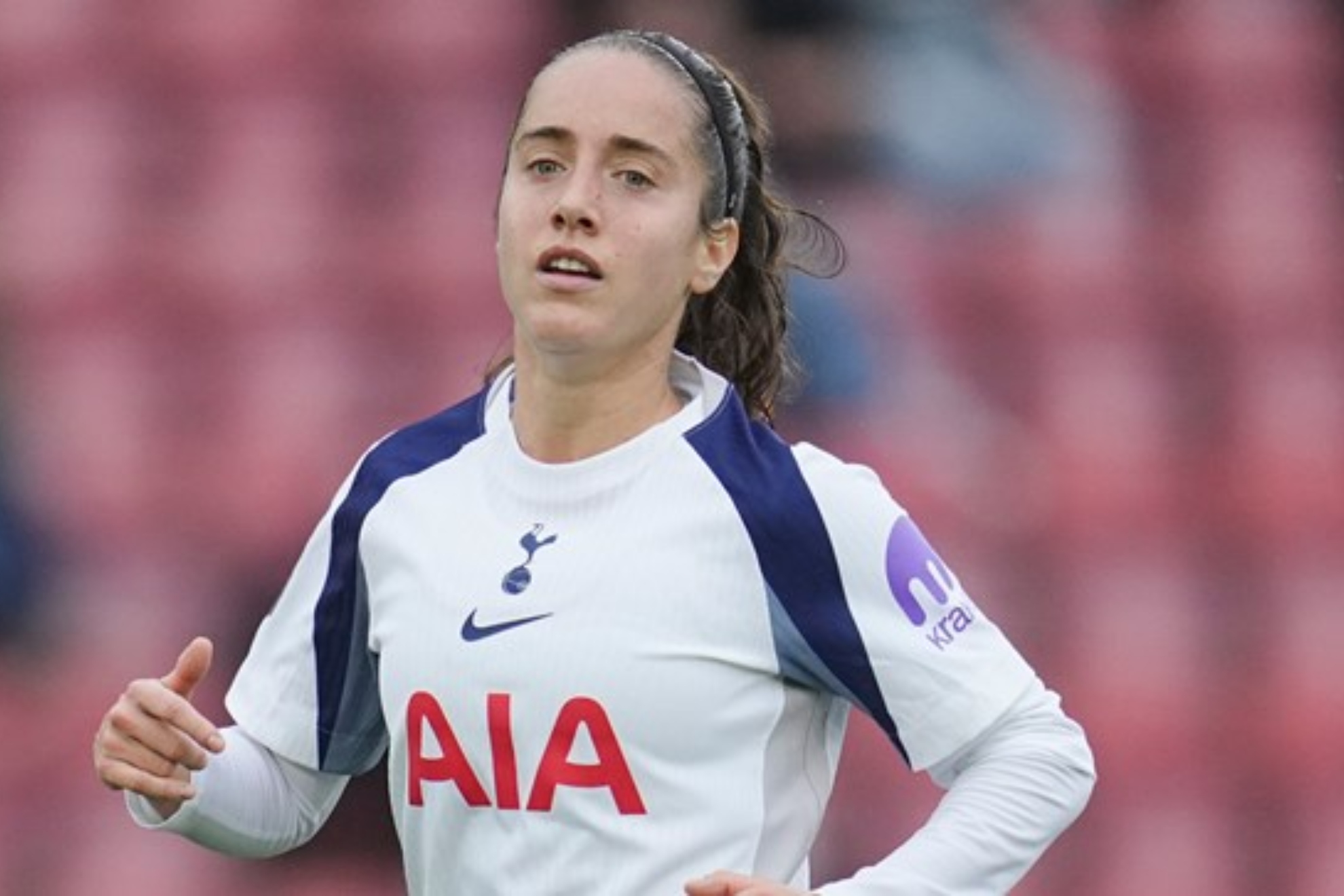 El cruzado vuelve a frenar a Maite Oroz