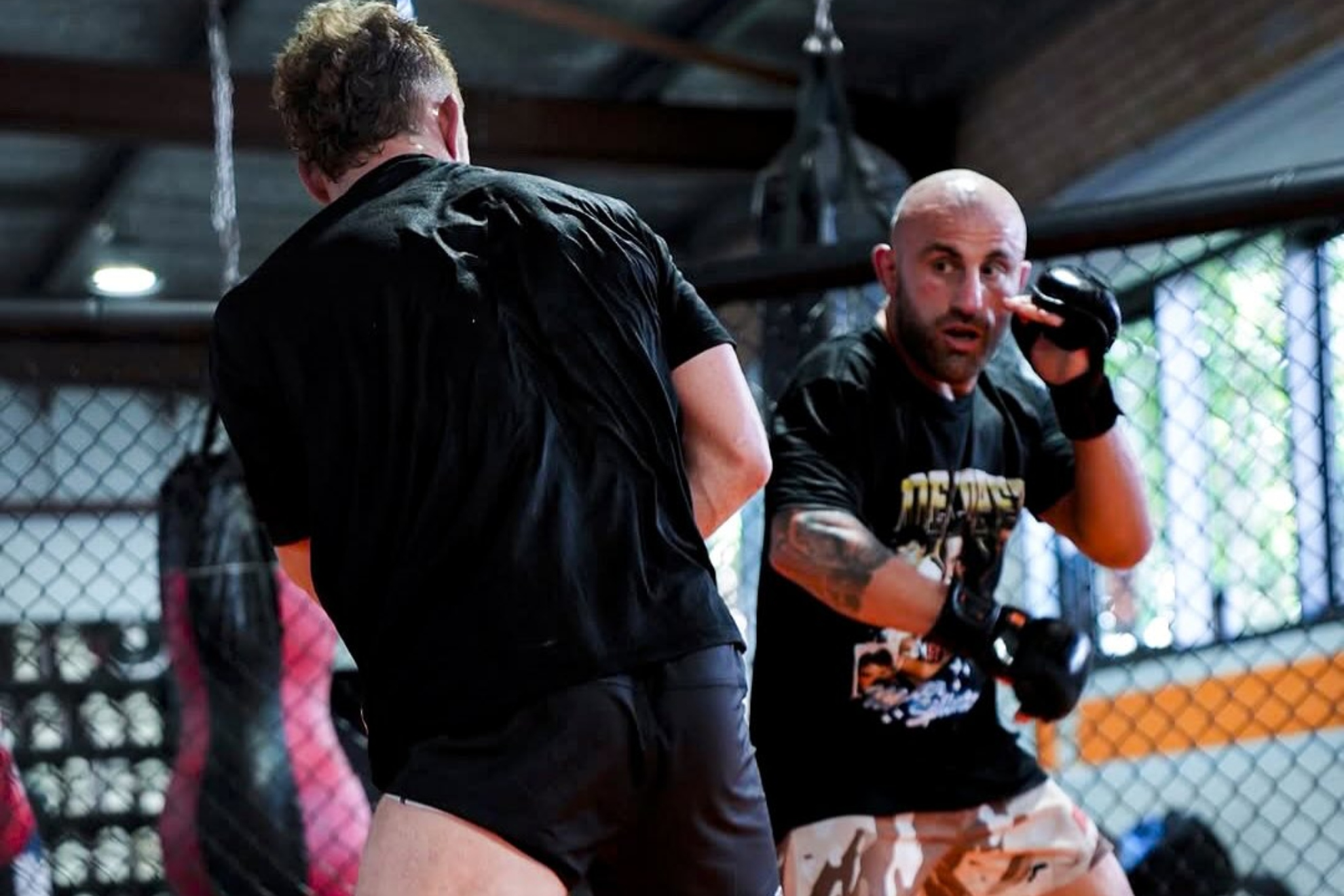 Della Maddalena se alinea con Volkanovski para frenar a Makhachev
