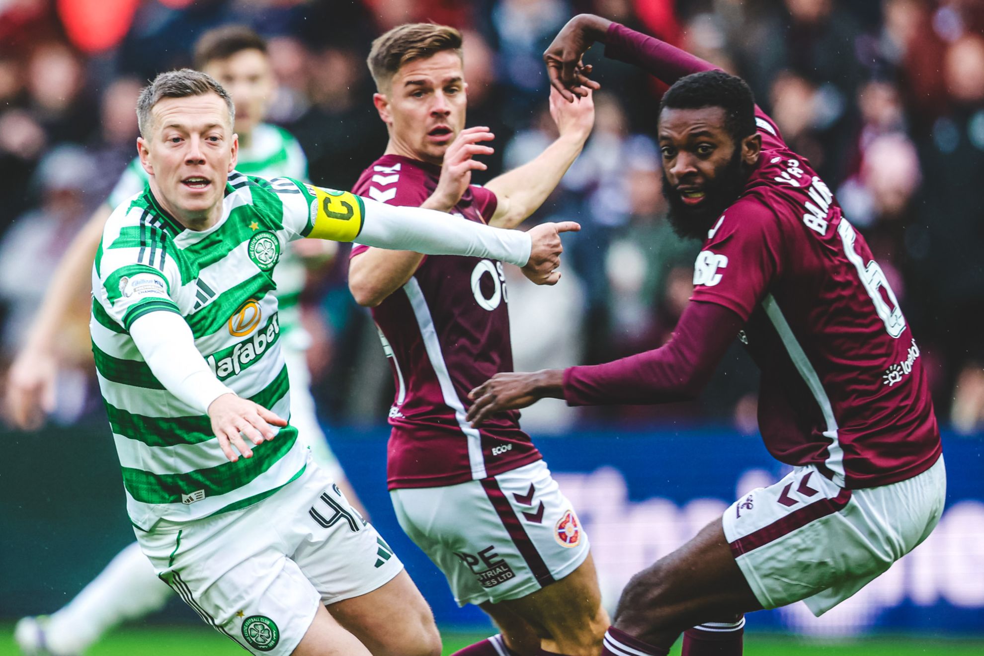 El Hearts sacude Escocia aplastando al Celtic