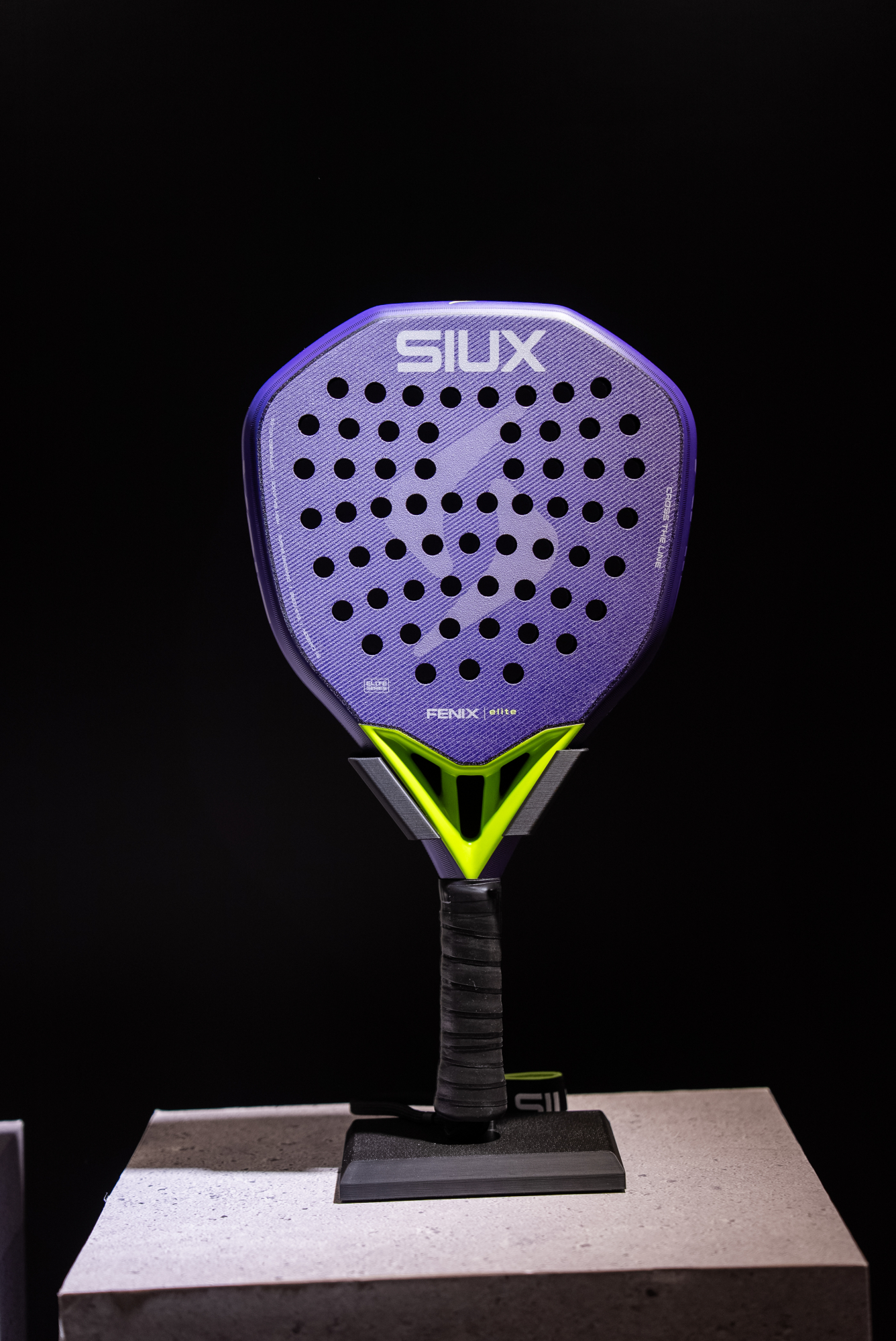 'Cross the line': Siux lanza su nueva identidad, donde el pádel se vive ...