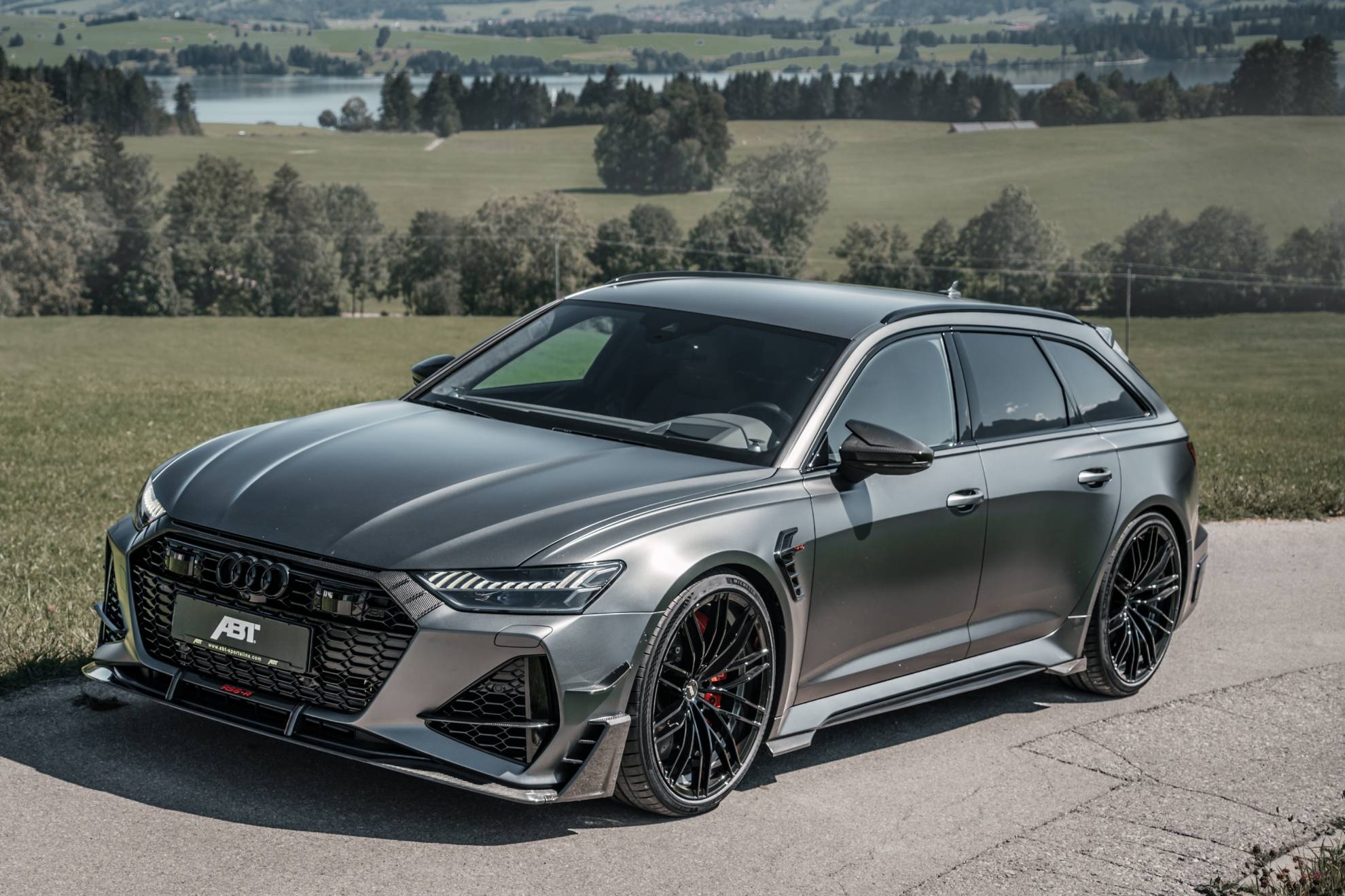 El Ferrari valorado en 1,2 millones que Yannik Sinner casi no tiene ...