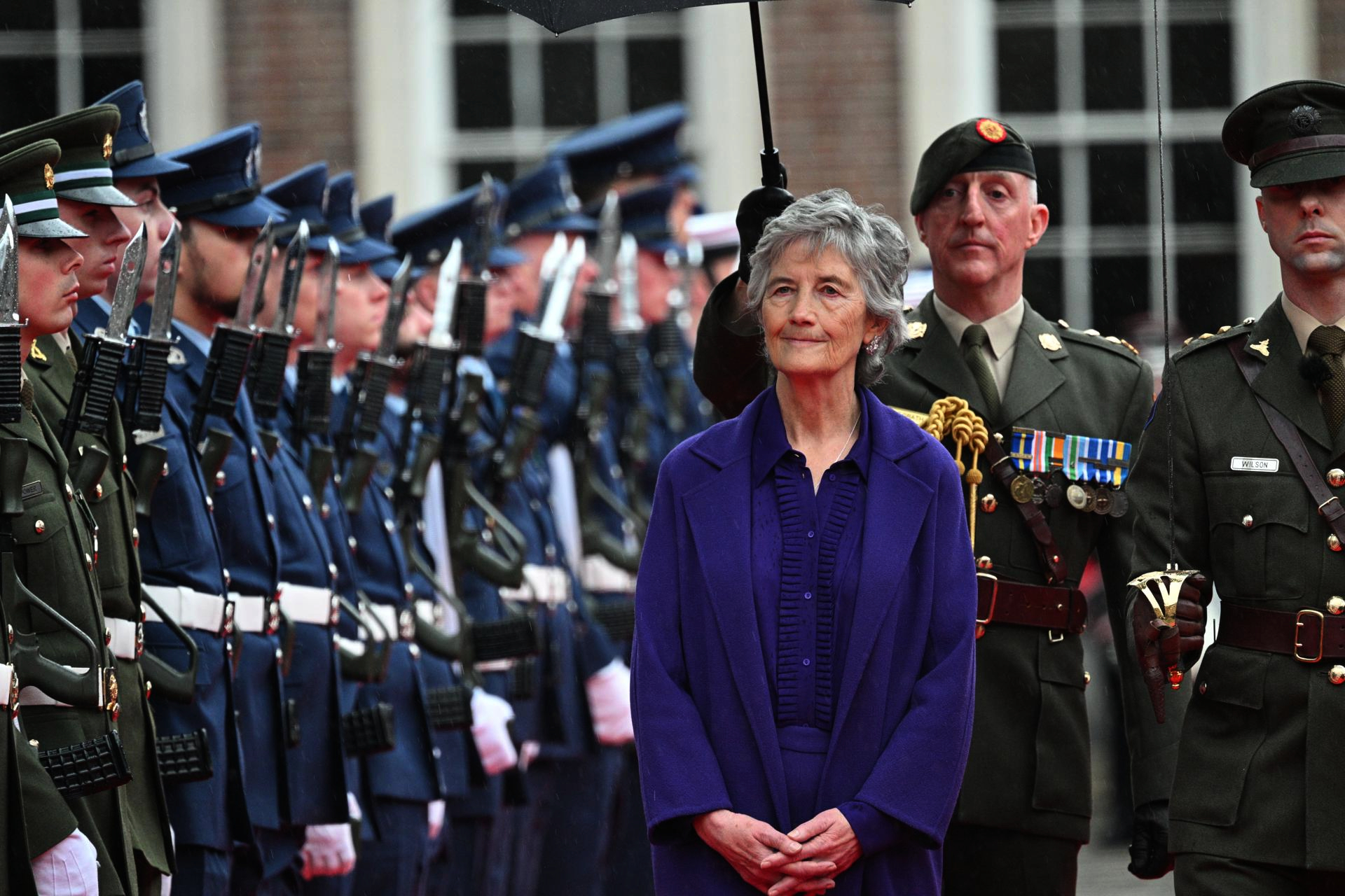 Catherine Connolly asume la presidencia de Irlanda