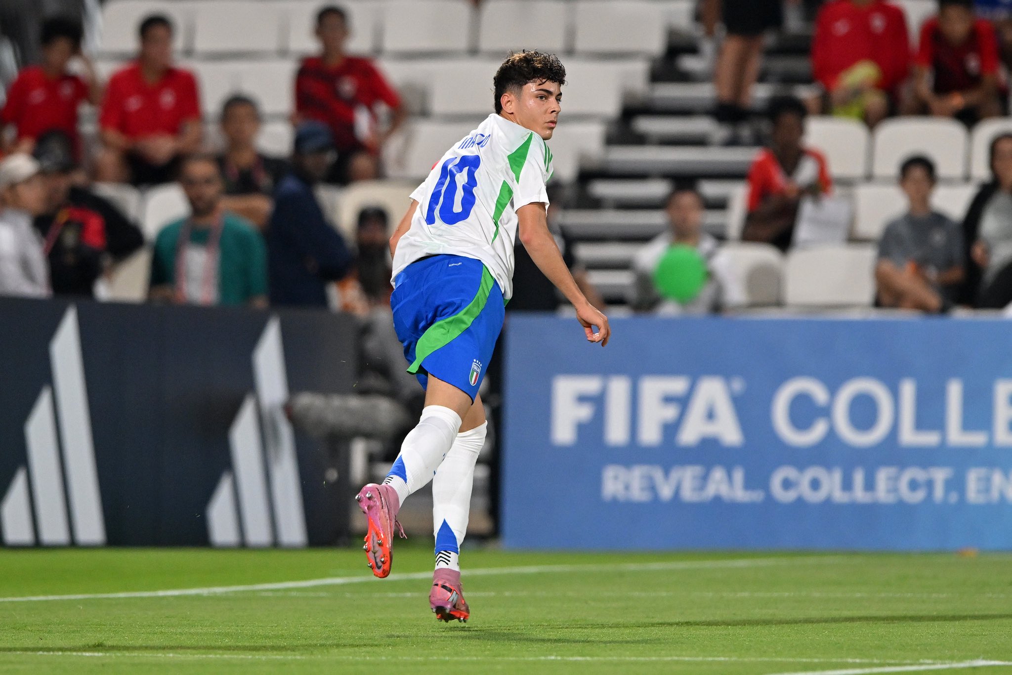 Italia se aferra a Samuele Inácio, el 'wonderkid' de 17 años que el ...