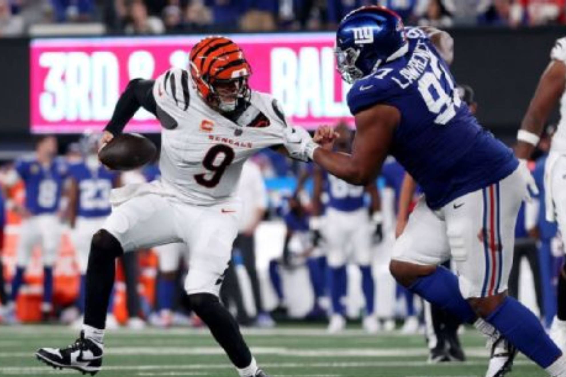 Cómo juega un Tackle defensivo (DT) en la NFL y por qué son la peor ...