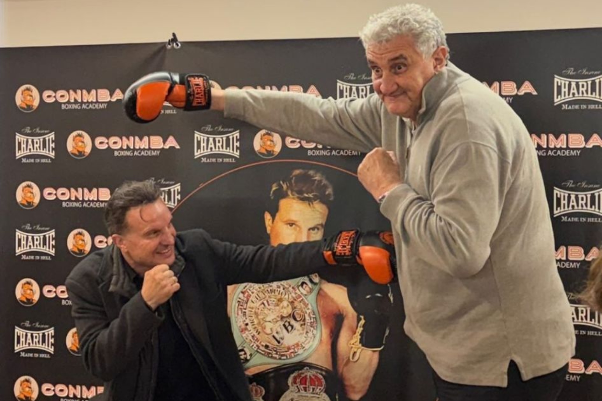 Javier Castillejo inaugura por todo lo alto su escuela de boxeo