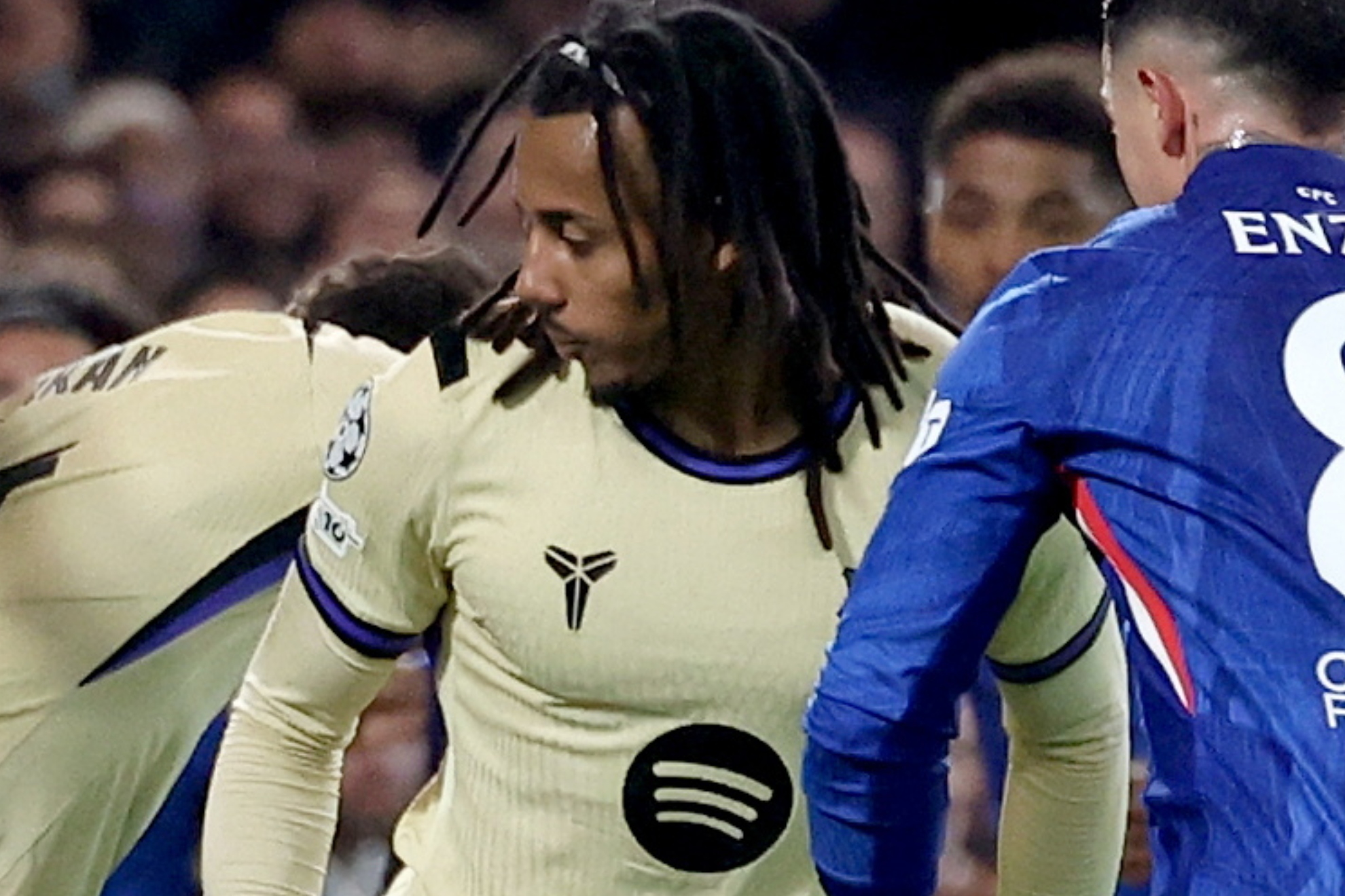 El Barça hace desaparecer el logo de Nike de su camiseta, ¿a qué se ...