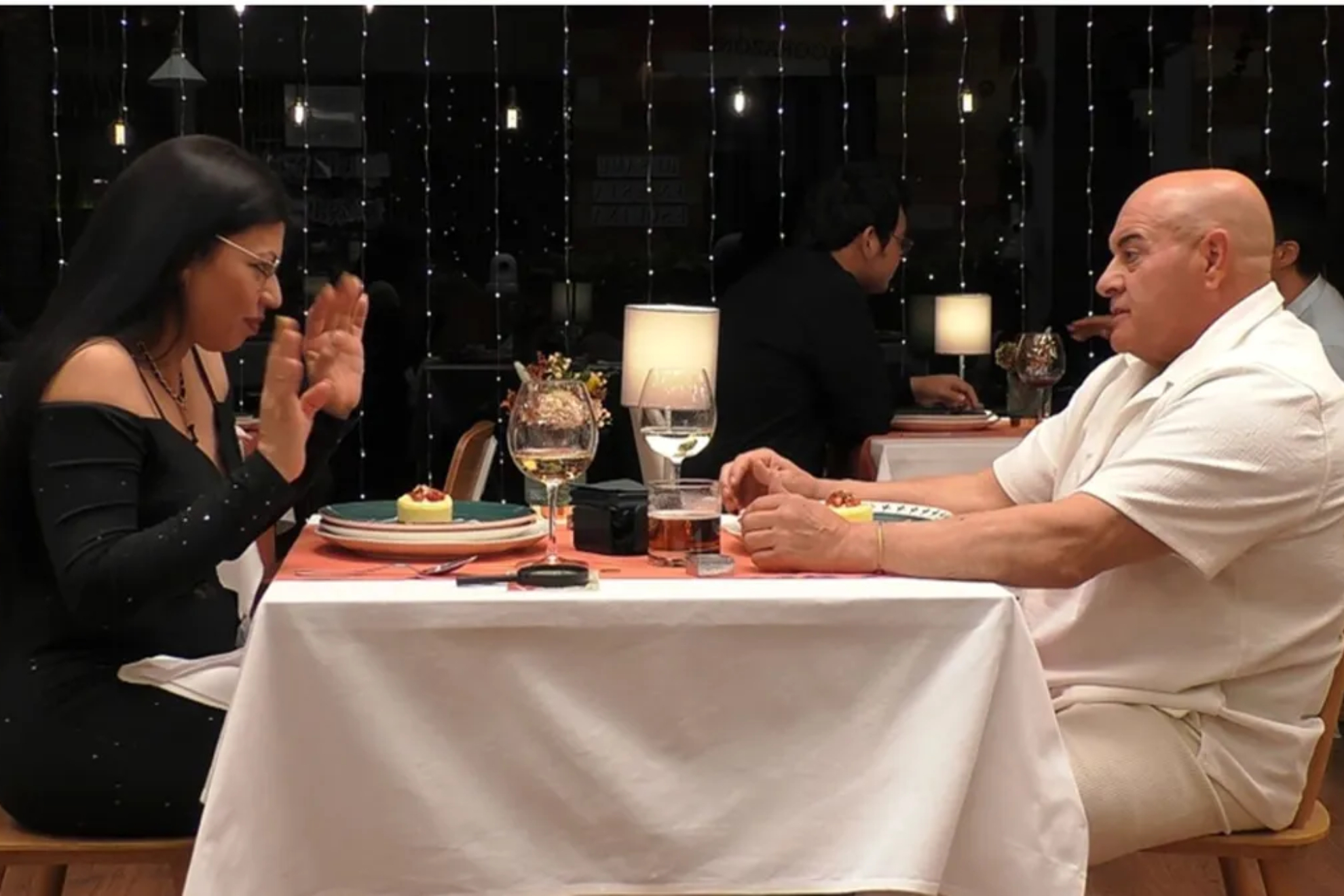 Una soltera de ‘First Dates’ se queda en shock al descubrir que la zona ...