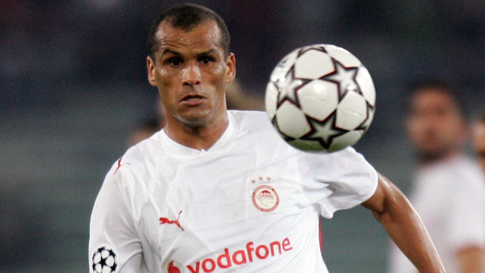 El día que el Madrid sucumbió en el infierno griego con Rivaldo como héroe