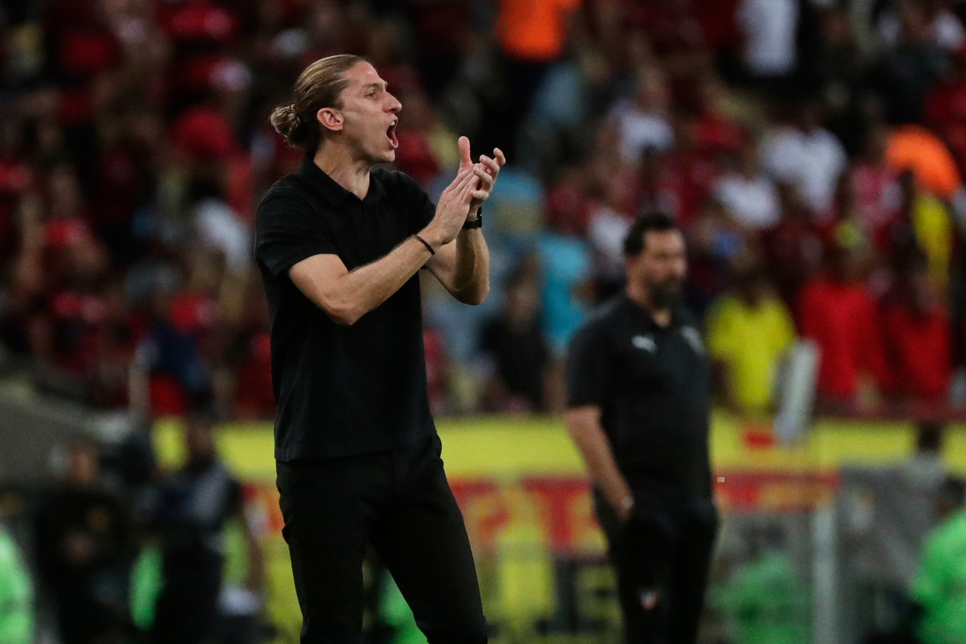 El milagro del 'Cholito' Filipe Luis: cuatro títulos en un año como ...