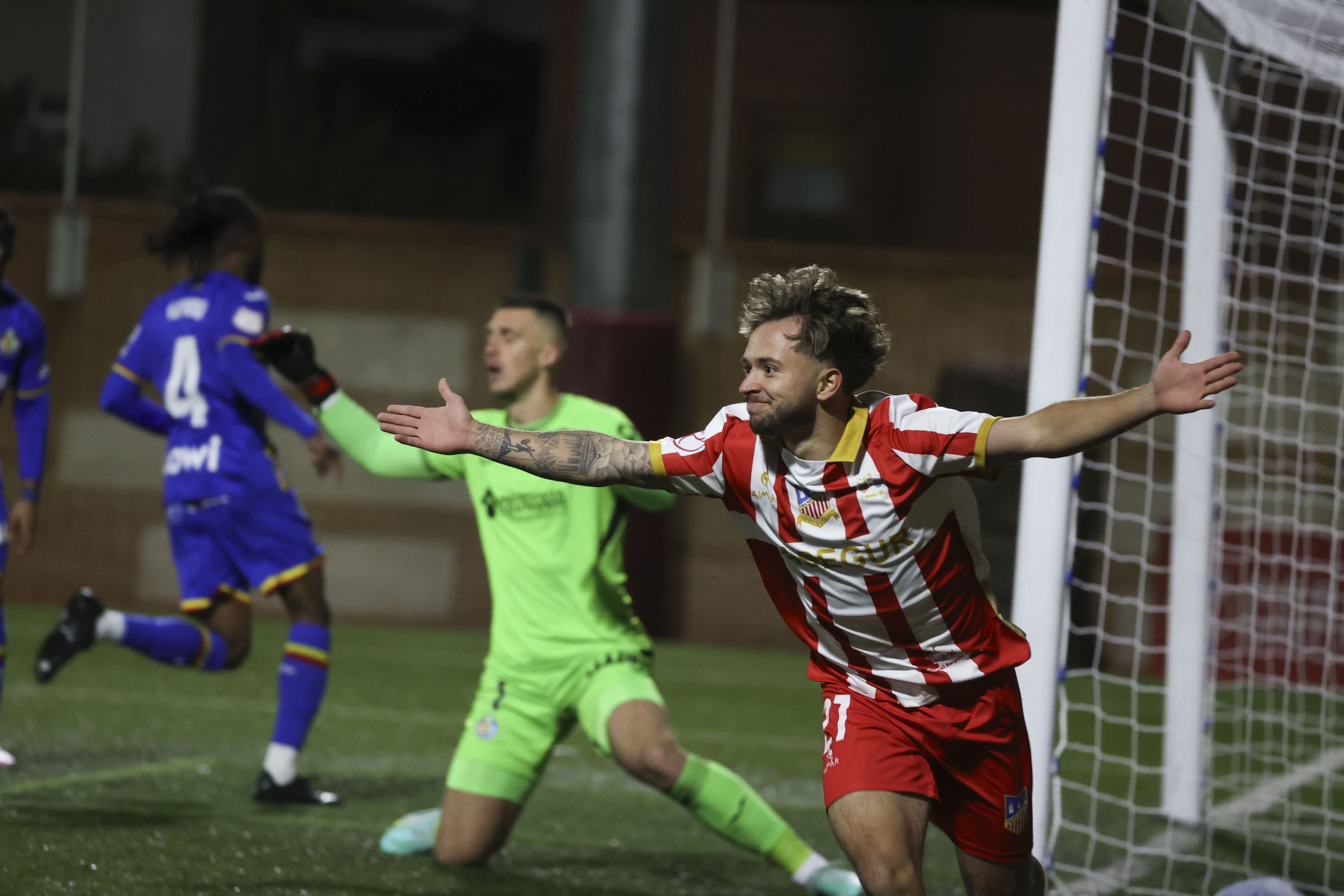 El Navalcarnero no remata al Getafe