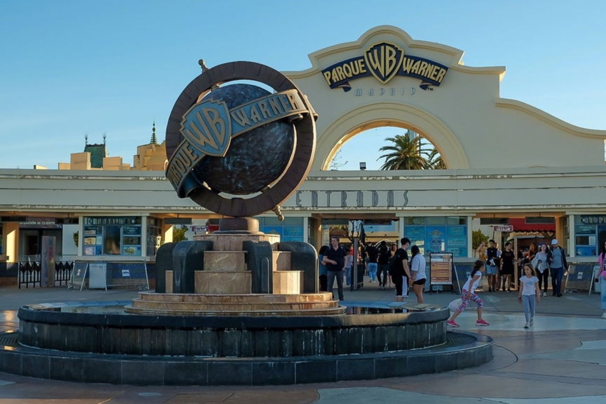 El Parque Warner cancela uno de sus espectáculos más longevos y ...