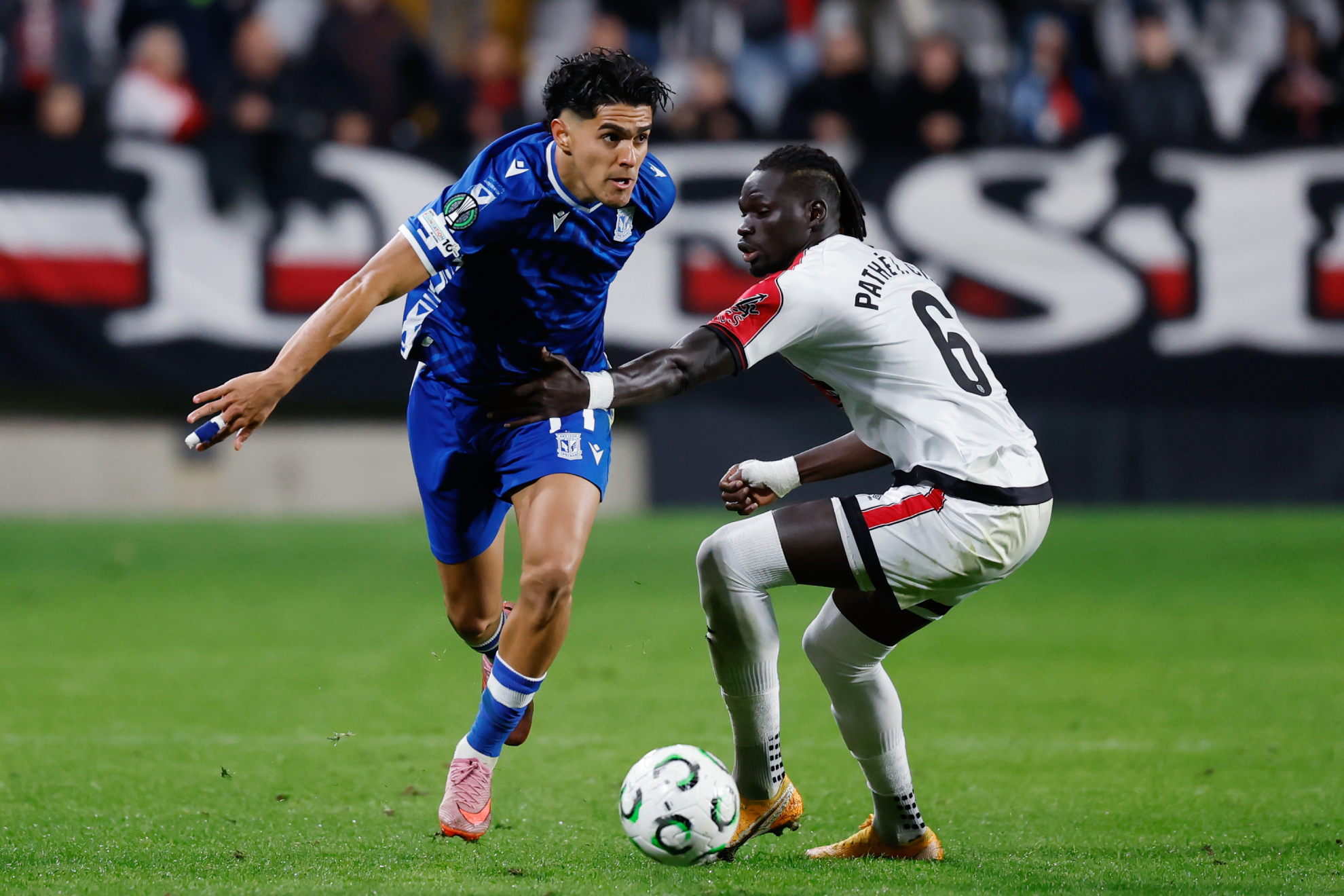 Pathé Ciss, apercibido de sanción... cumpliría ciclo en la Copa África