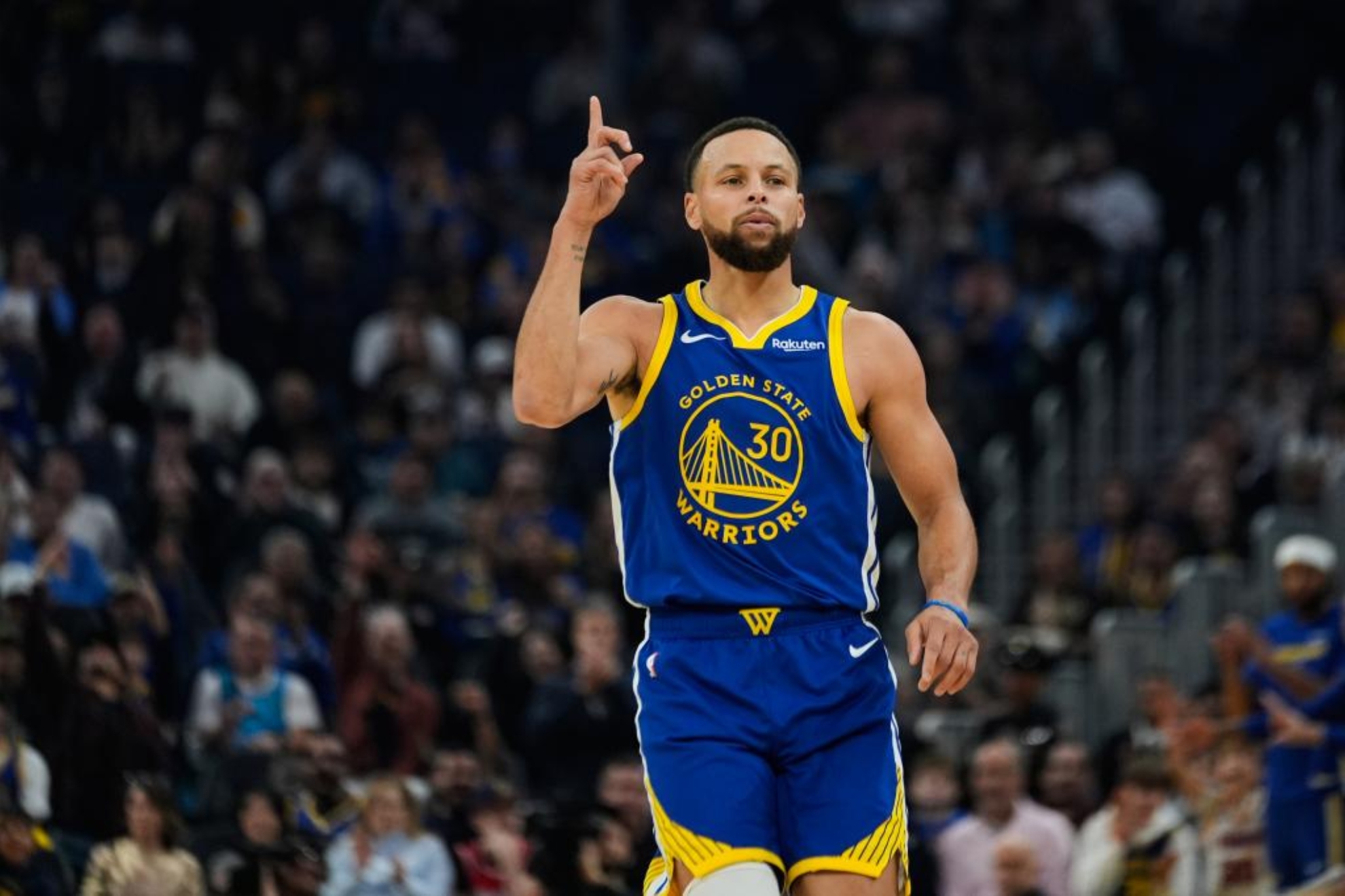 Triunfo coral de Detroit, regreso insuficiente de Curry, Embiid retoma ...