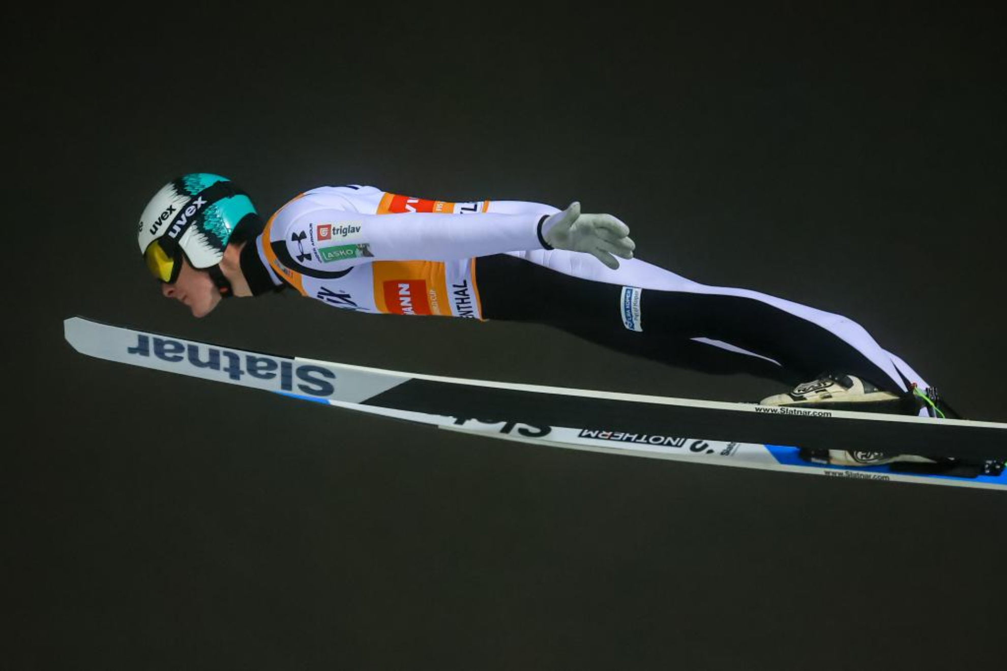 Domen Prevc repite victoria en Klingenthal