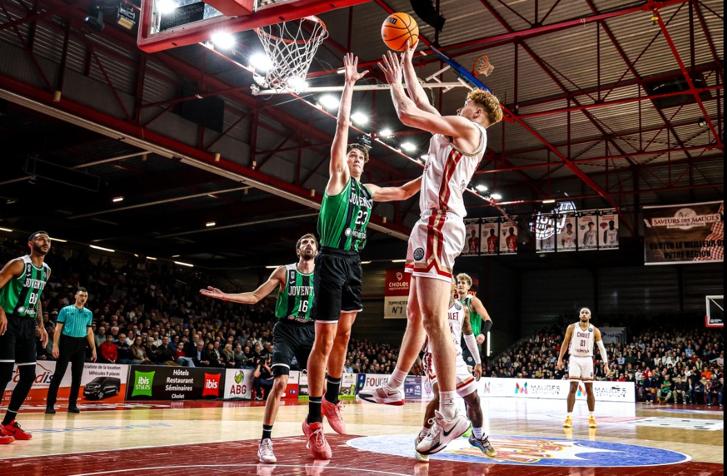 Cameron Hunt sella en Francia el séptimo triunfo del invicto Joventut ...