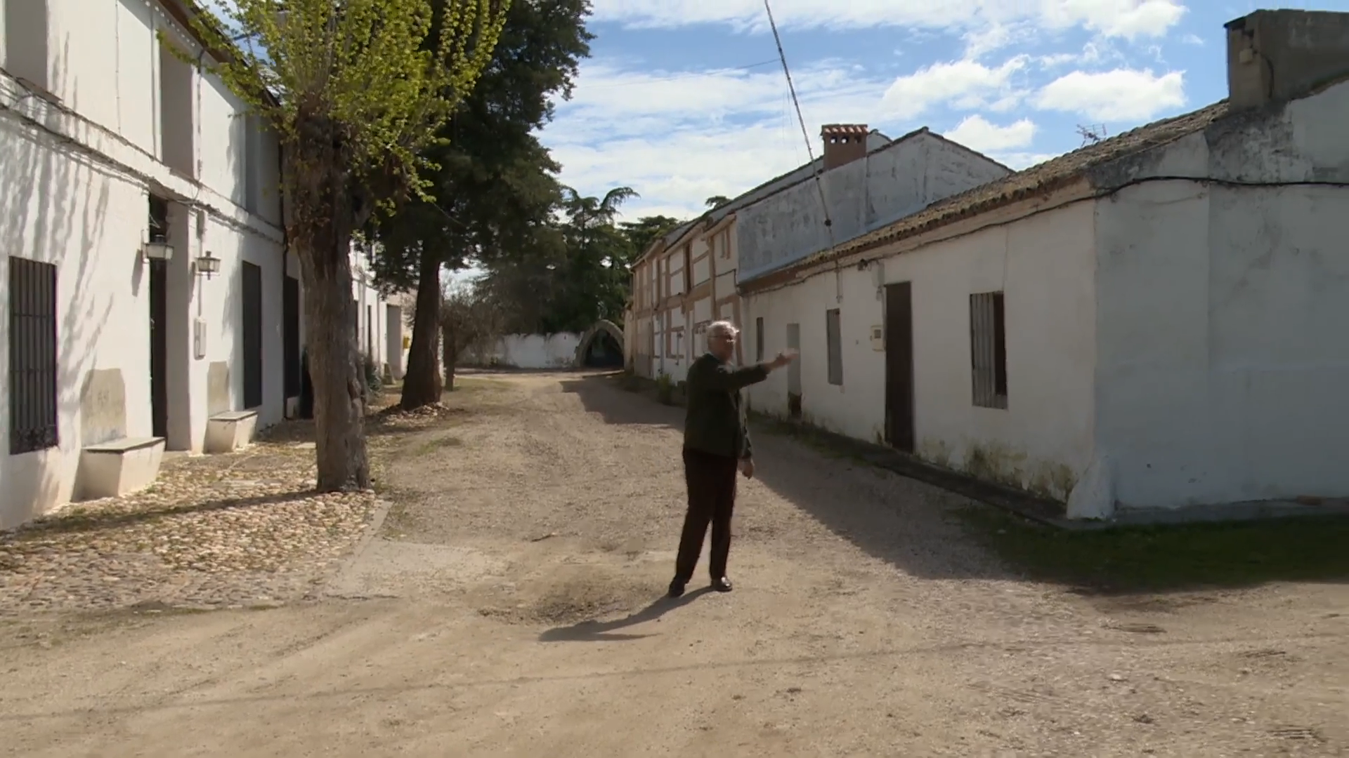 Todas las curiosidades sobre el pueblo más pequeño de toda España: hay ...