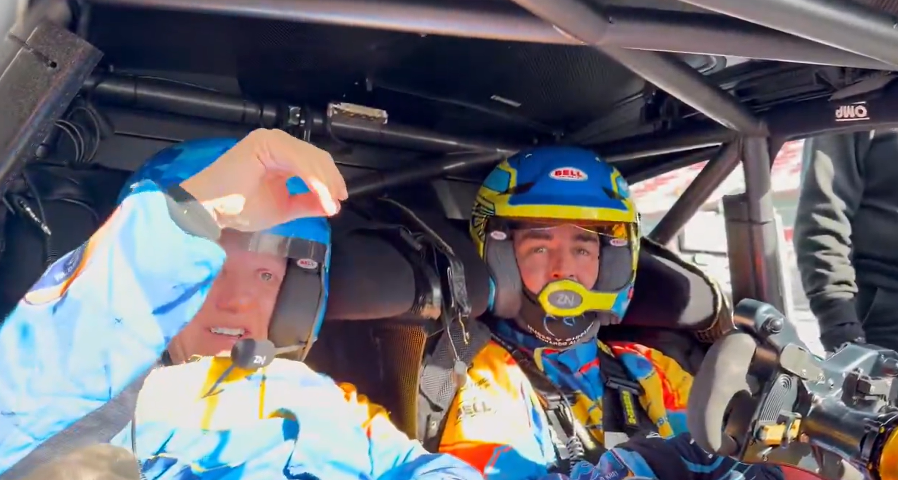 'Iron Man' Alonso vuelve a la acción