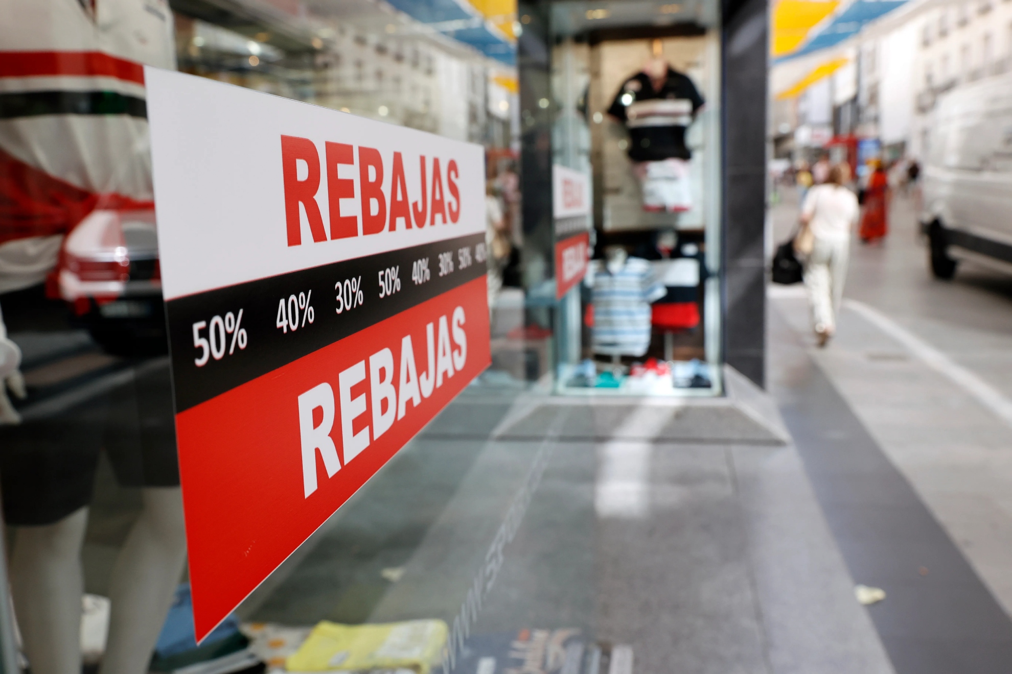 Arranca la cuenta atrás para las rebajas de enero: cuándo bajan los ...