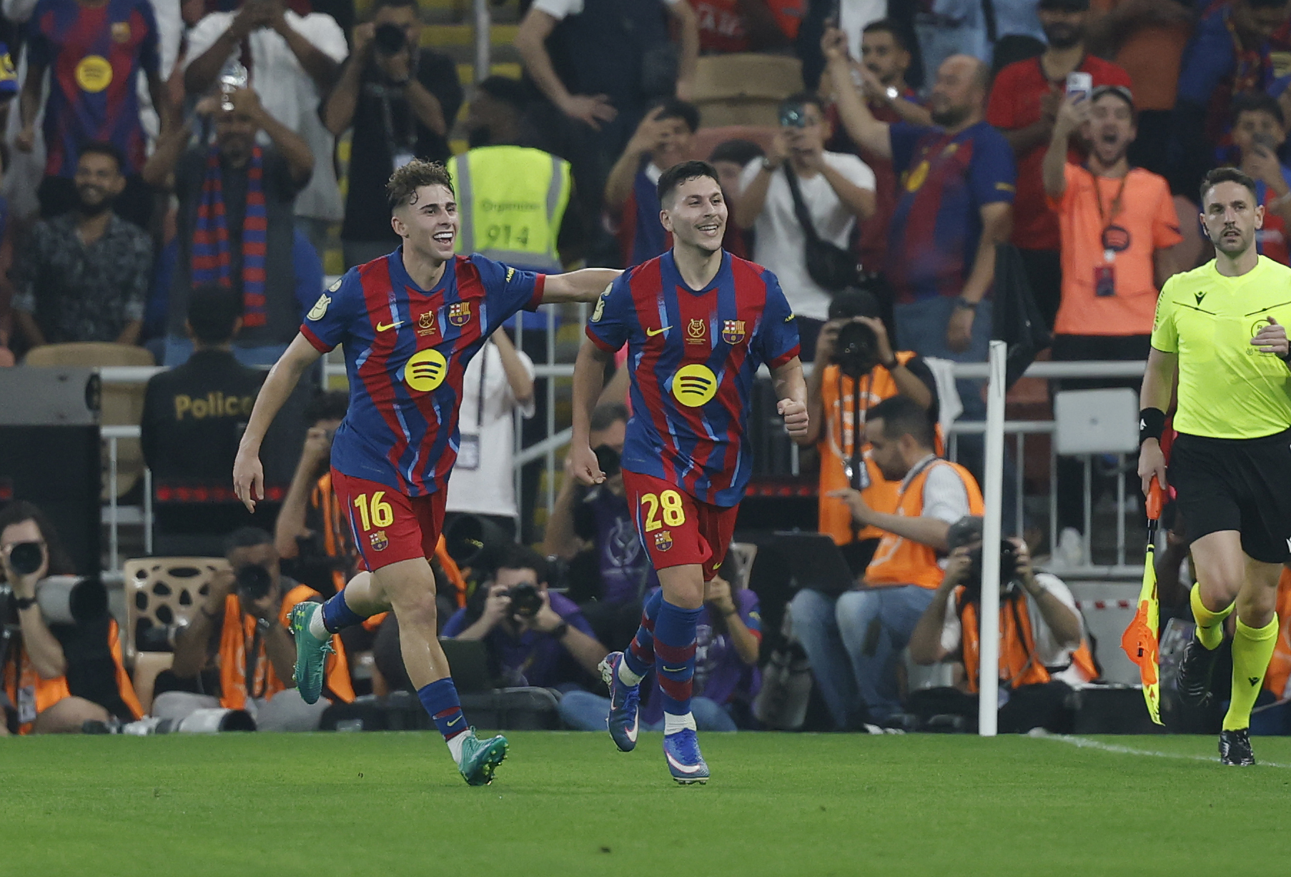 Así juega Jorge Cestero: el mejor '6' de España según Arbeloa