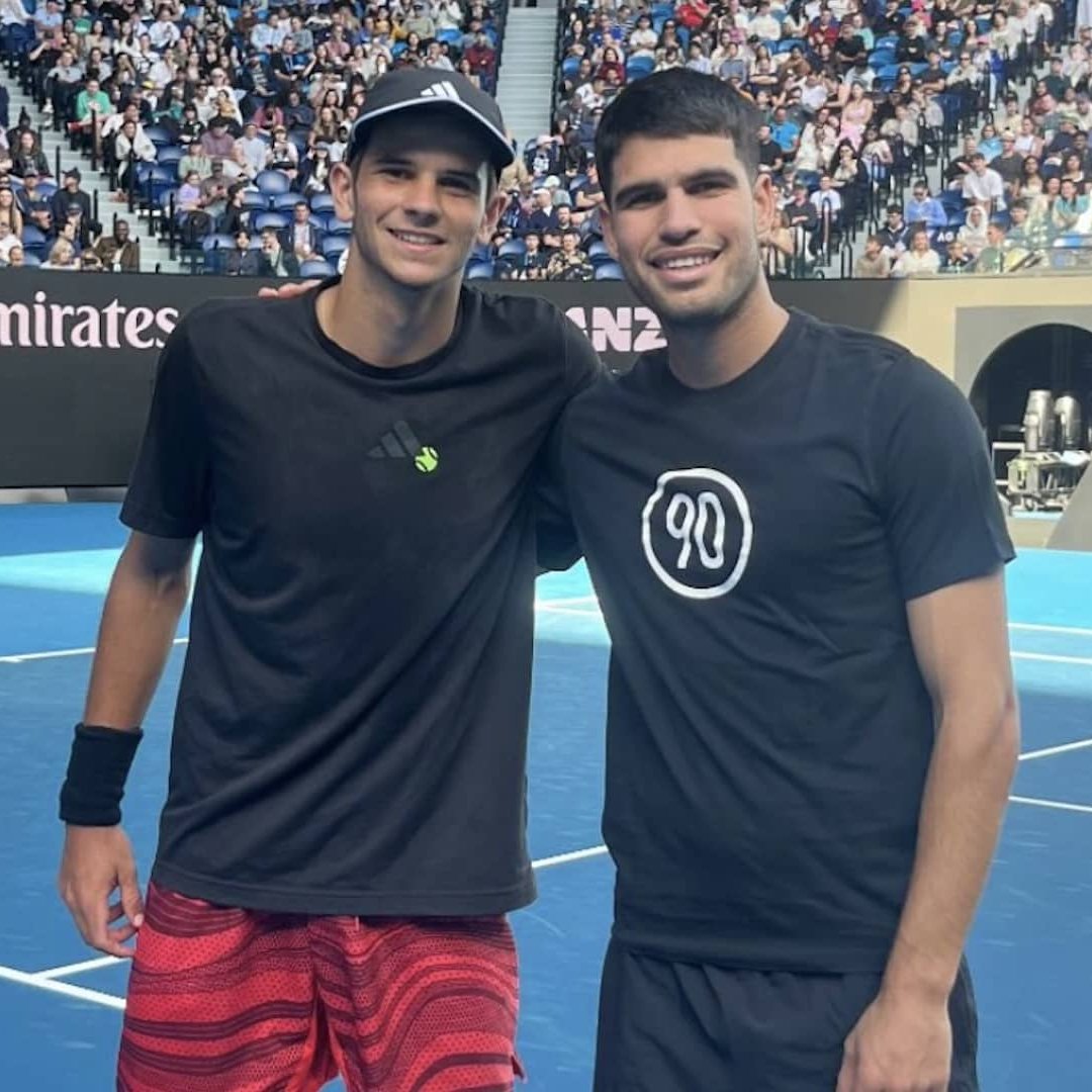 Rafa Jódar quema etapas y gana su primer partido en un 'Grand Slam'