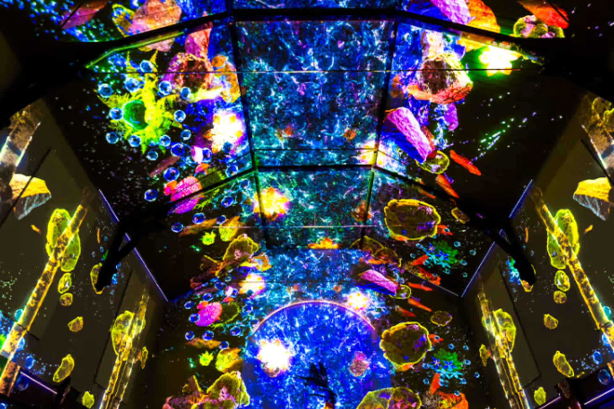 ‘Flow’, un espectacular show inmersivo de luces y sonido, llega a Madrid