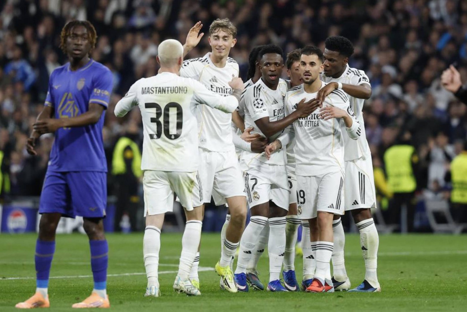 El mensaje del vestuario que refleja la grieta interior del Real Madrid