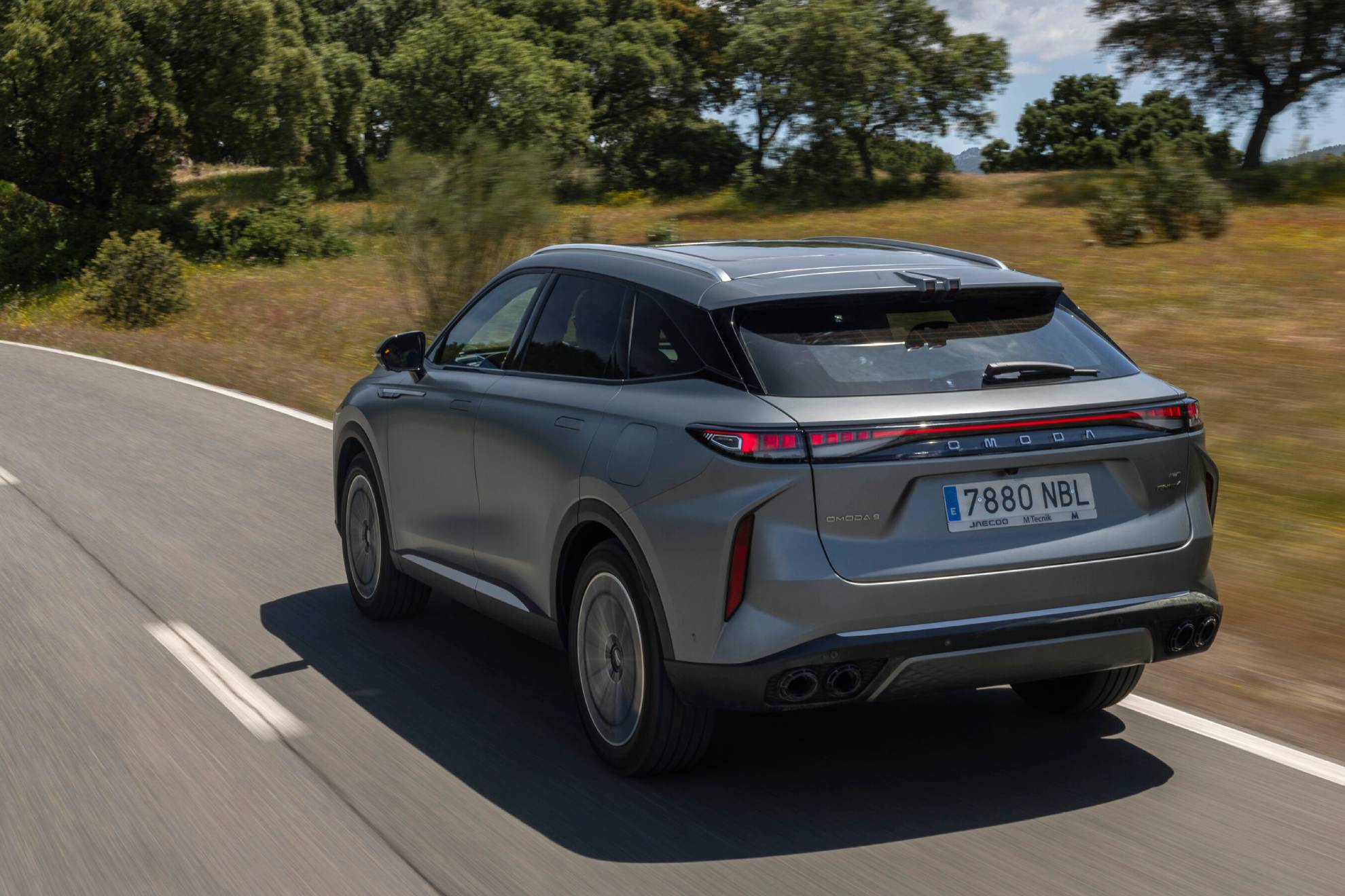 Omoda 9 SHS Premium: al volante de un gigante chino de 537 CV que ...