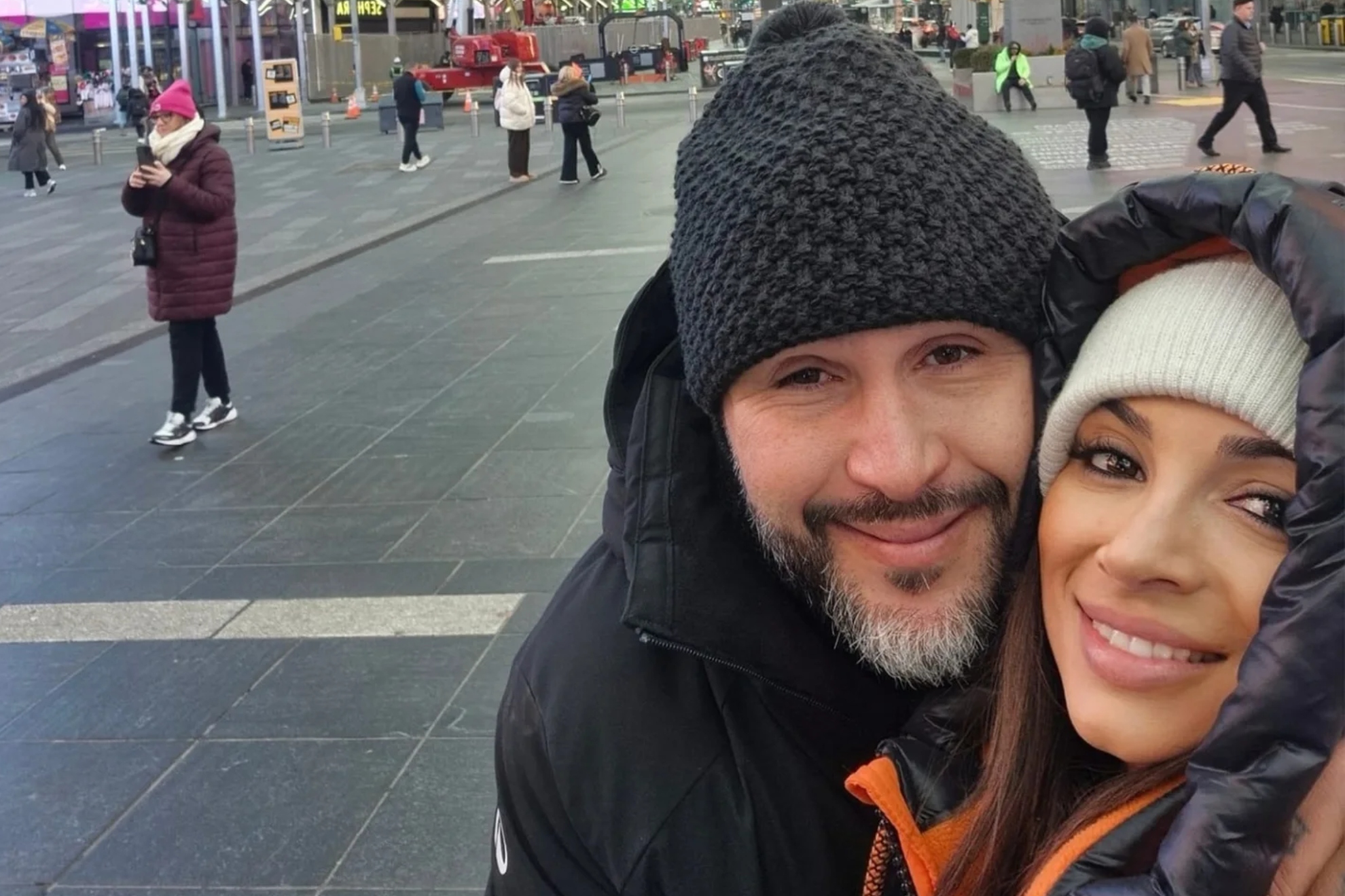 Kiko Rivera y Lola García viajan a Nueva York en su su primera escapada ...