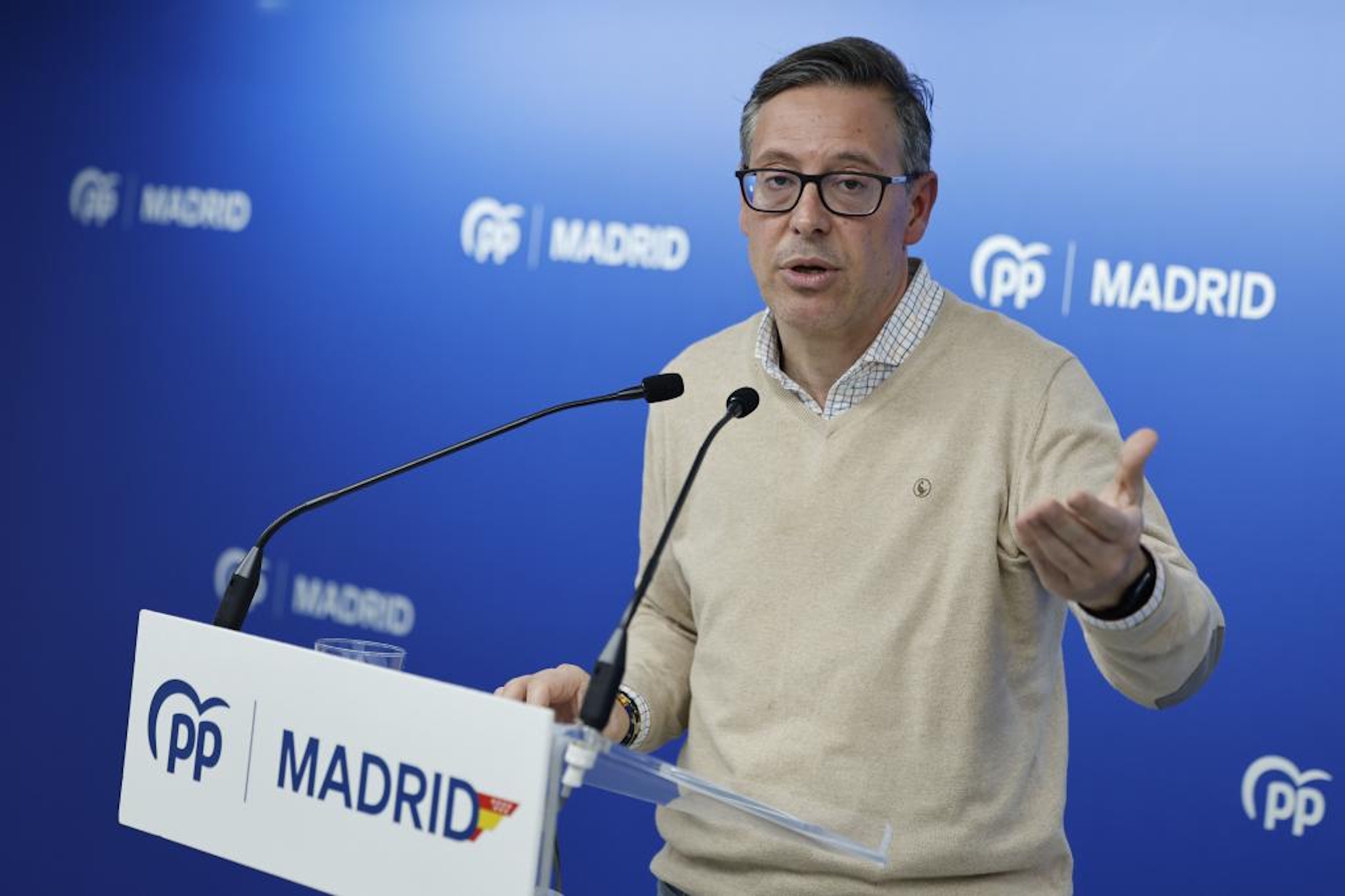 Alfonso Serrano: "Nada tapará la ponzoña y basura en la que el Gobierno ...