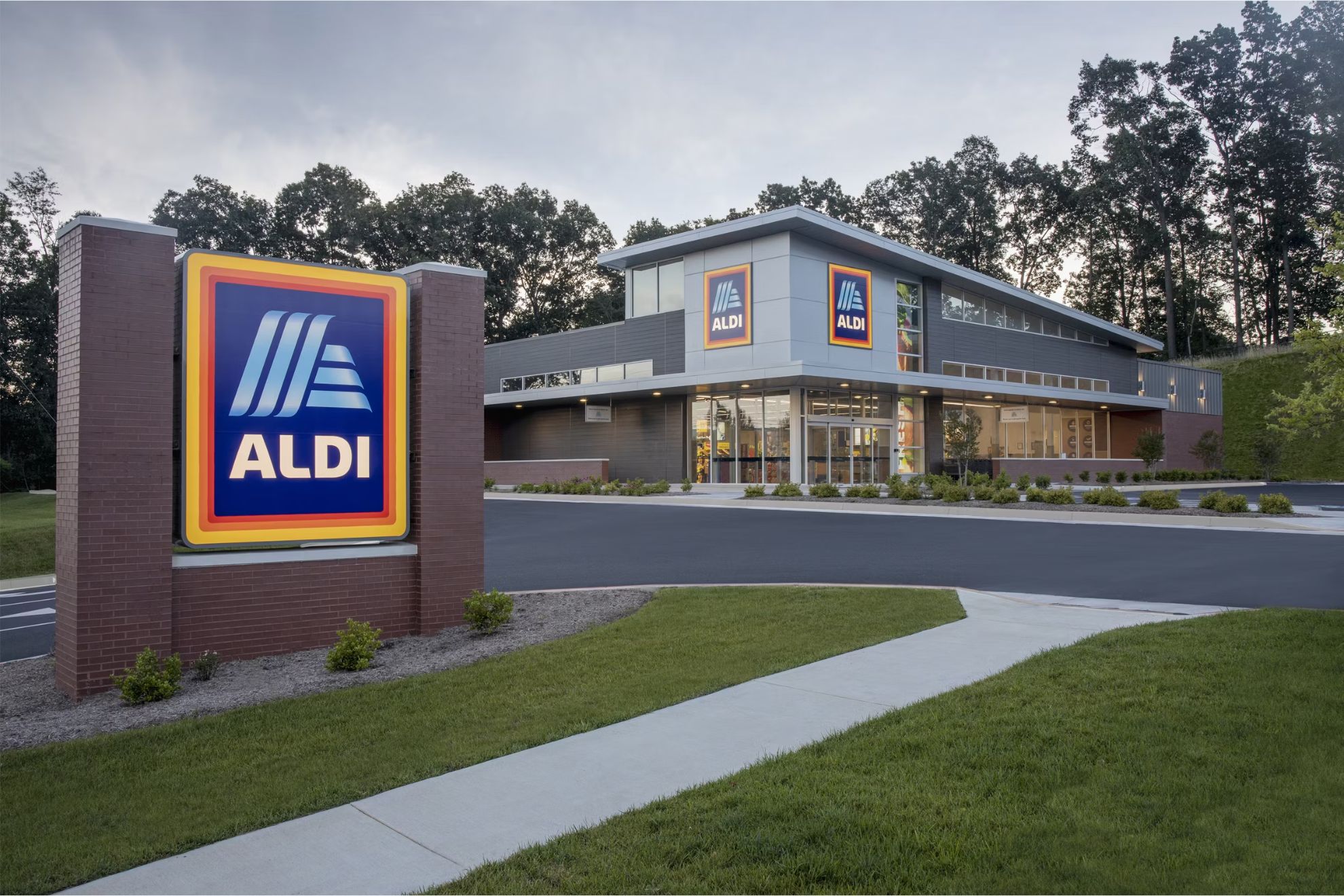 Momento clave para Aldi: a pesar de sus planes de expansión, la cadena ...