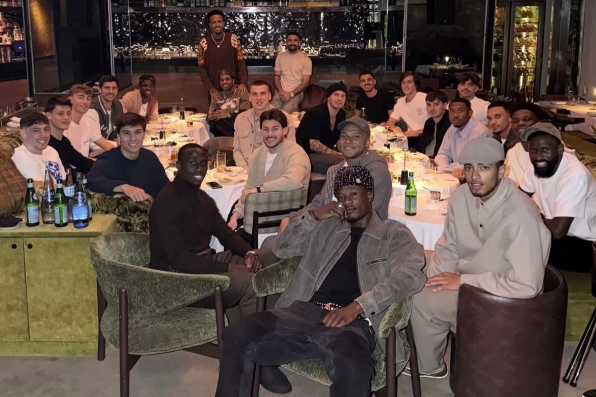 Así es el '61', el restaurante de Vinicius donde cenaron los jugadores ...