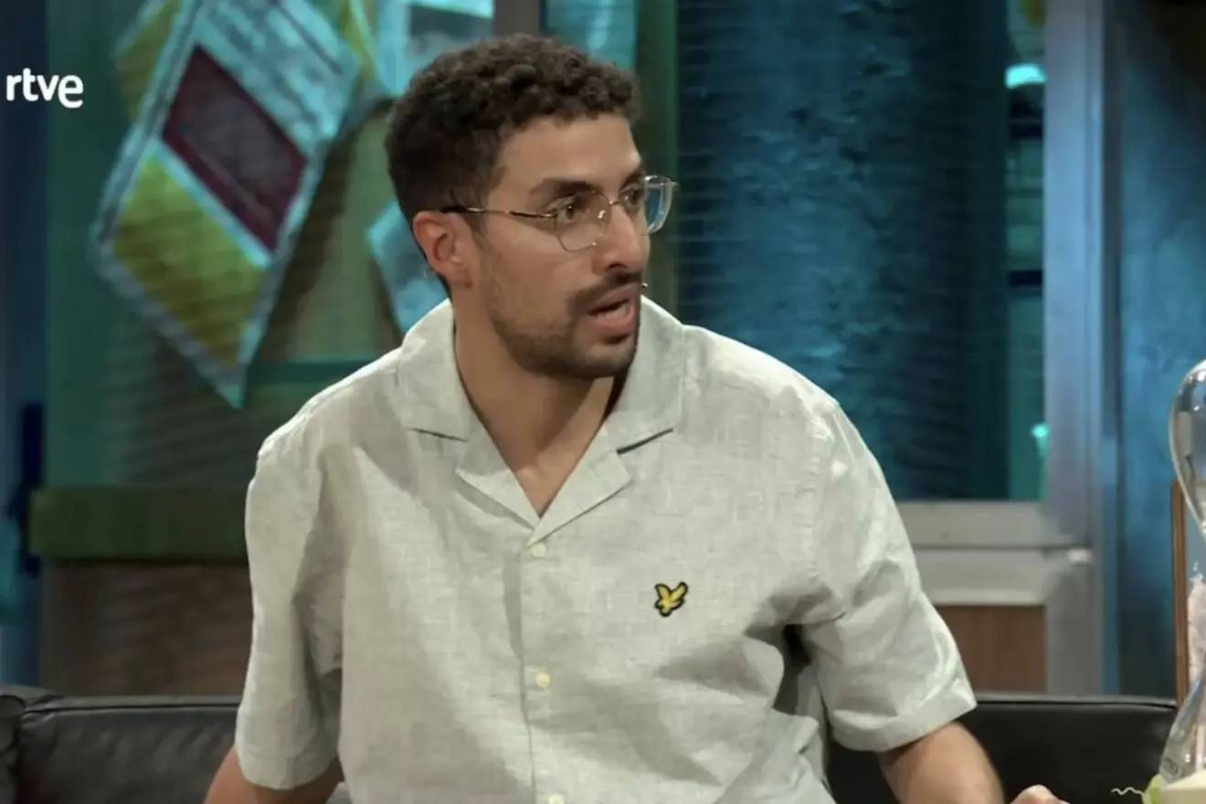 Yunez Chaib vacila a Broncano en ‘La Revuelta’ con una fecha importante ...